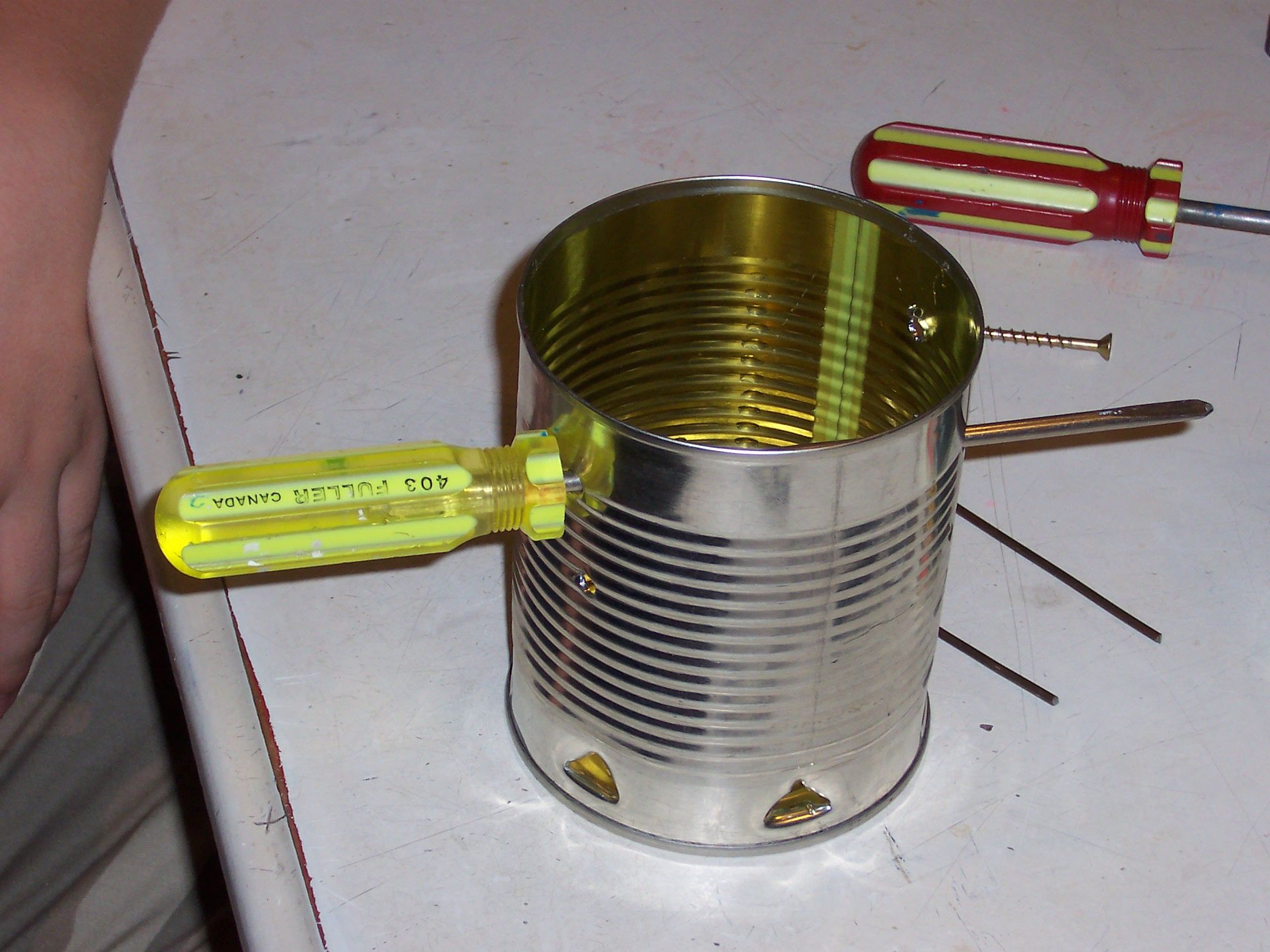 Tin Can Sterno Stove : 8 Steps - Instructables