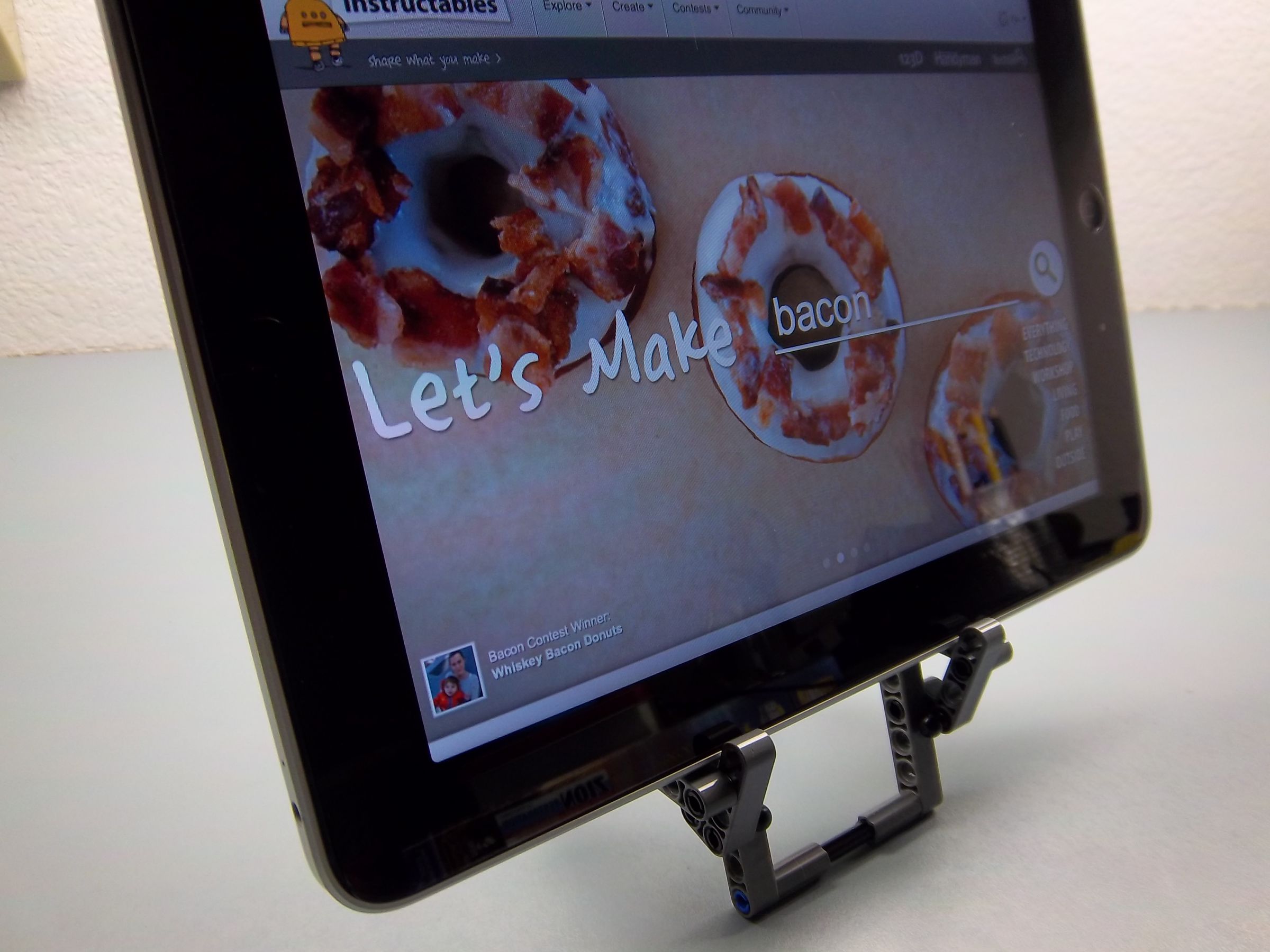 Lego Folding Tablet Stand - Instructables