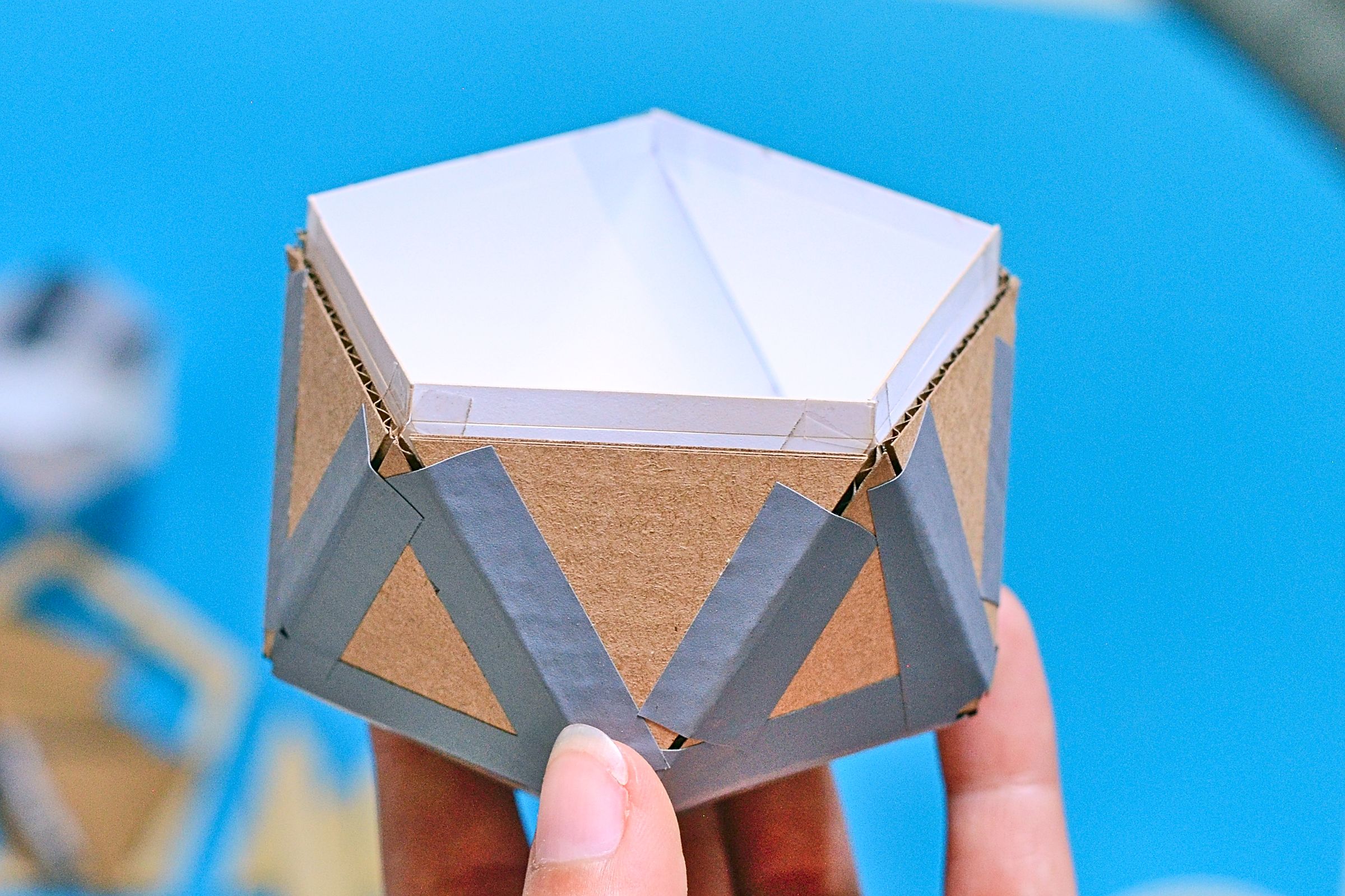 Geometric Concrete Planters Made With Paper Molds : 10 Steps (with ...
