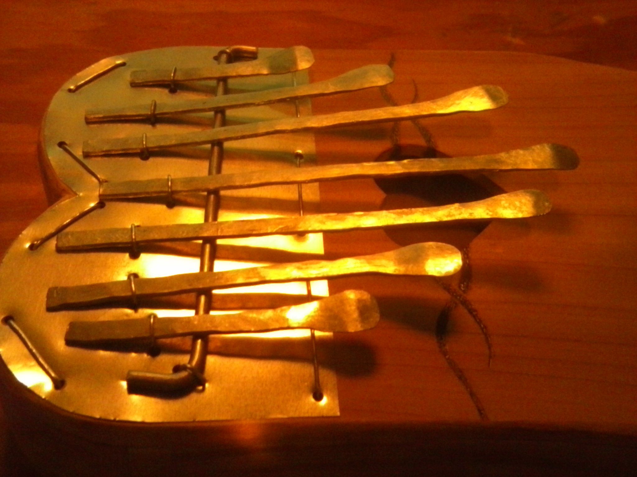 Make a Thumb Piano (Mbira) : 9 Steps (with Pictures) - Instructables