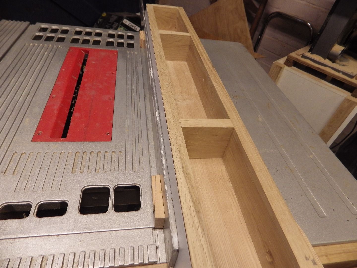 The Ultimate Table Saw Fence : 6 Steps (with Pictures) - Instructables