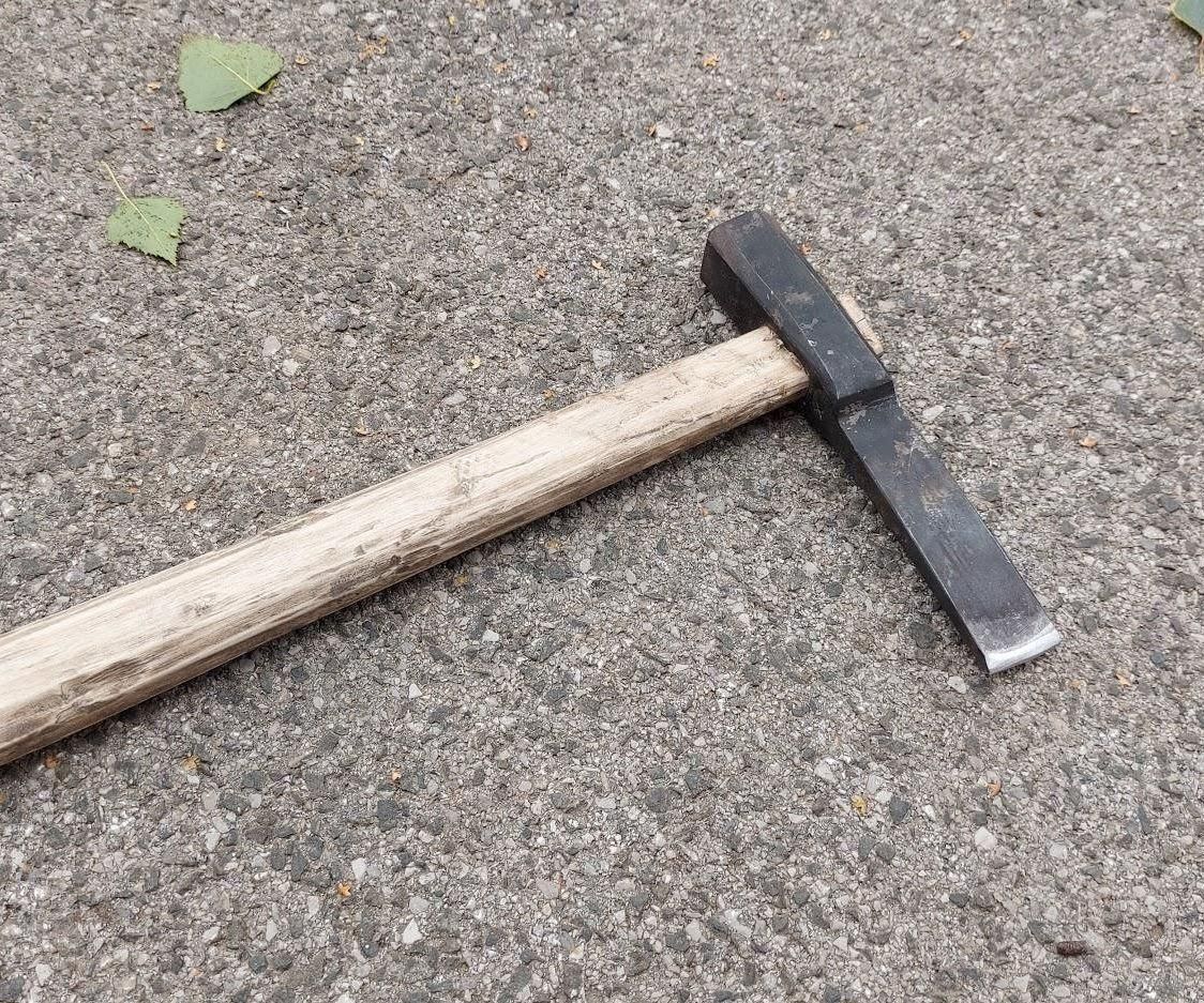 Forging a Hot Cut Blacksmiths Tool : 6 Steps (with Pictures ...