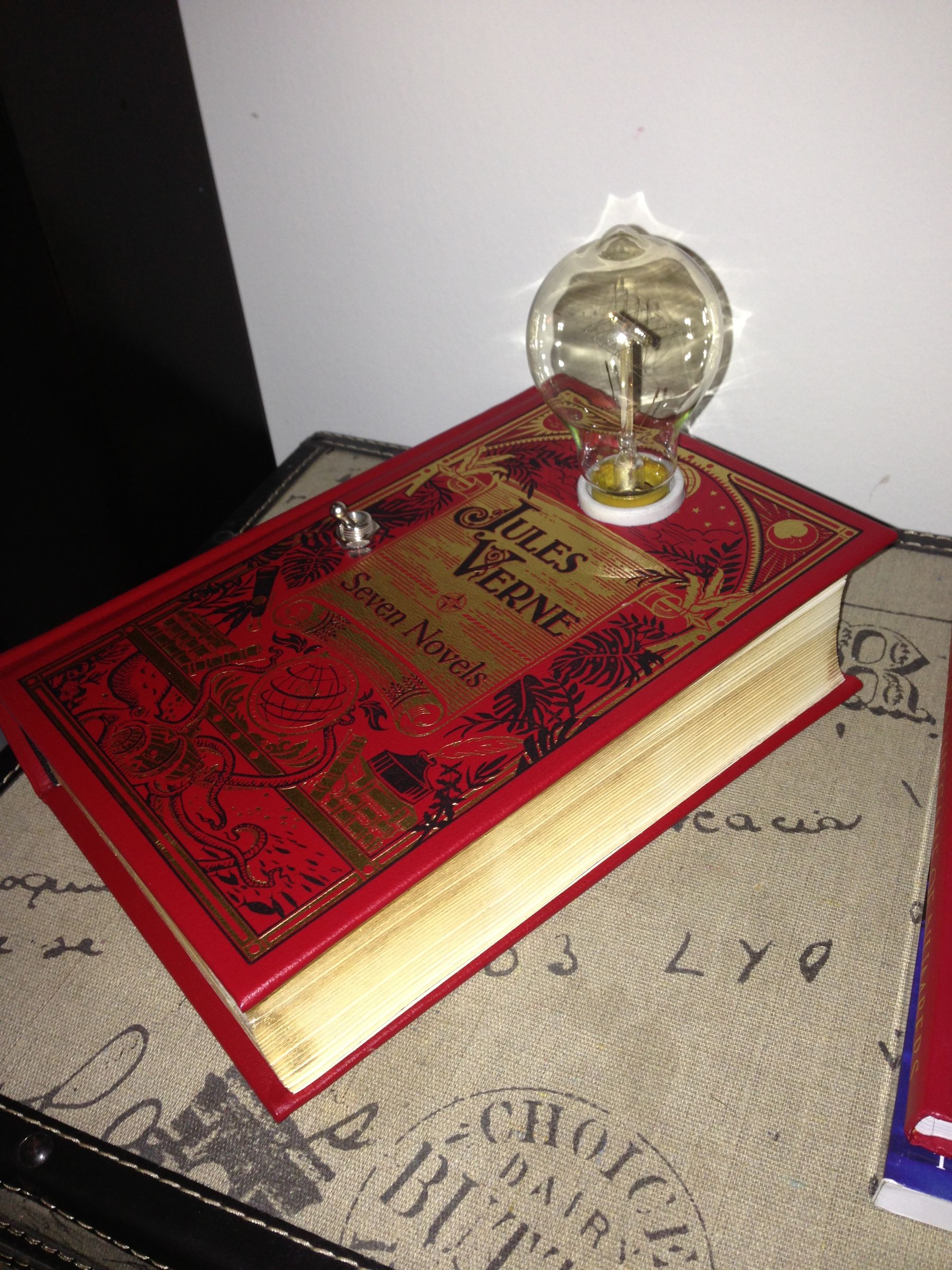 Book Light : 10 Steps (with Pictures) - Instructables