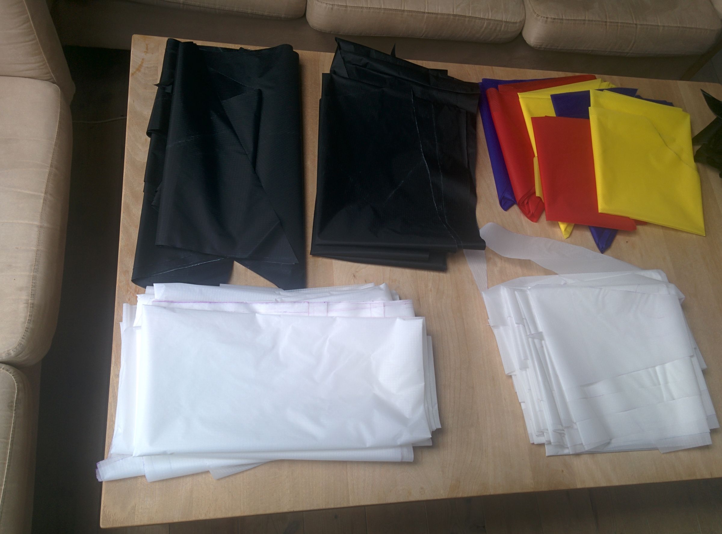 A Giant Kite : 11 Steps (with Pictures) - Instructables