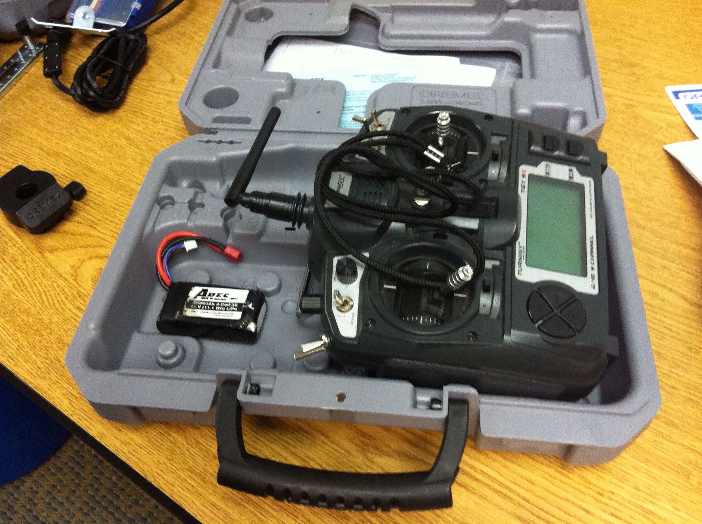 Use a Dremel (tool) to Modify a Dremel (case) : 8 Steps - Instructables