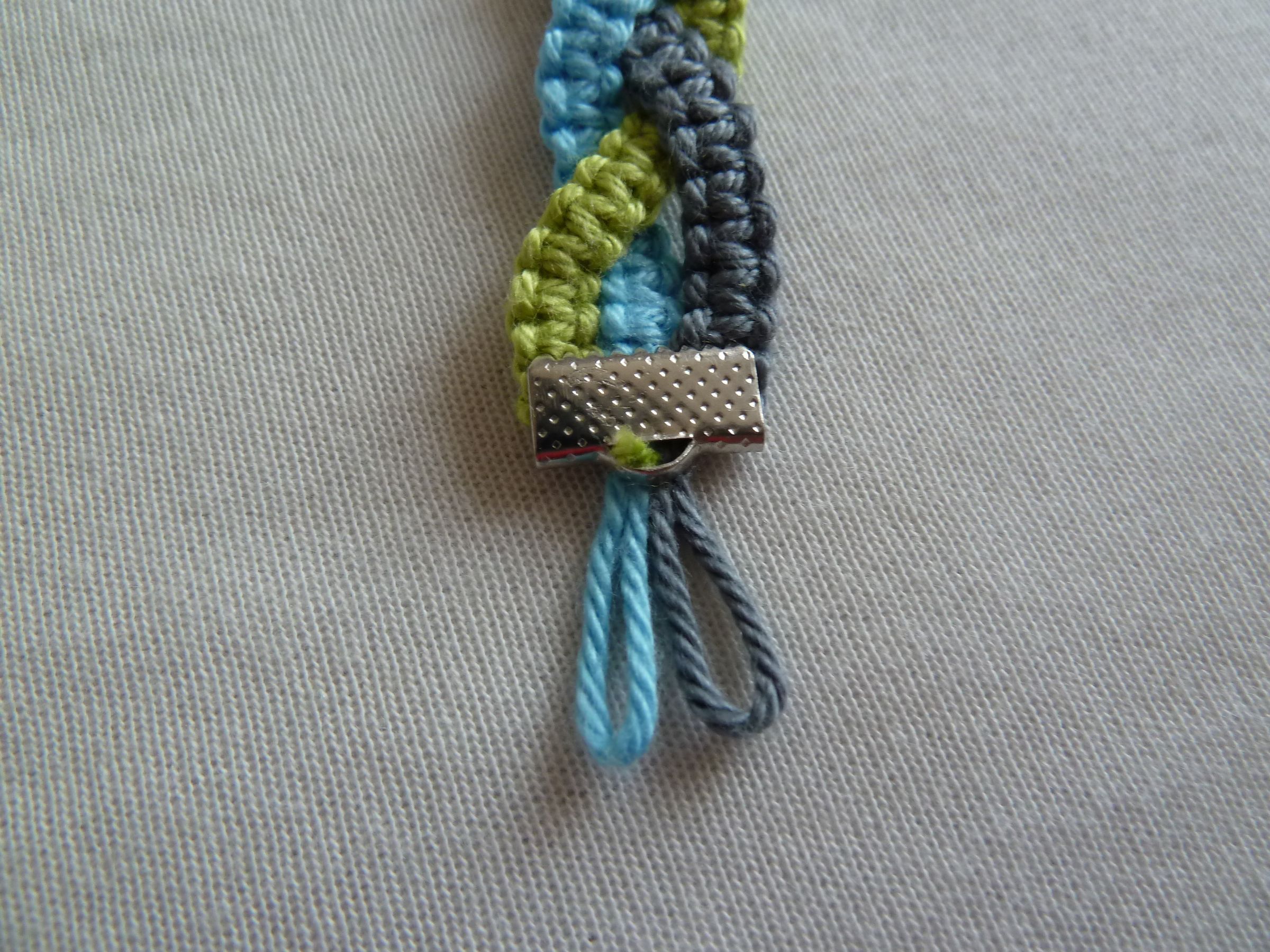 Braided Macrame Bracelet : 14 Steps (with Pictures) - Instructables