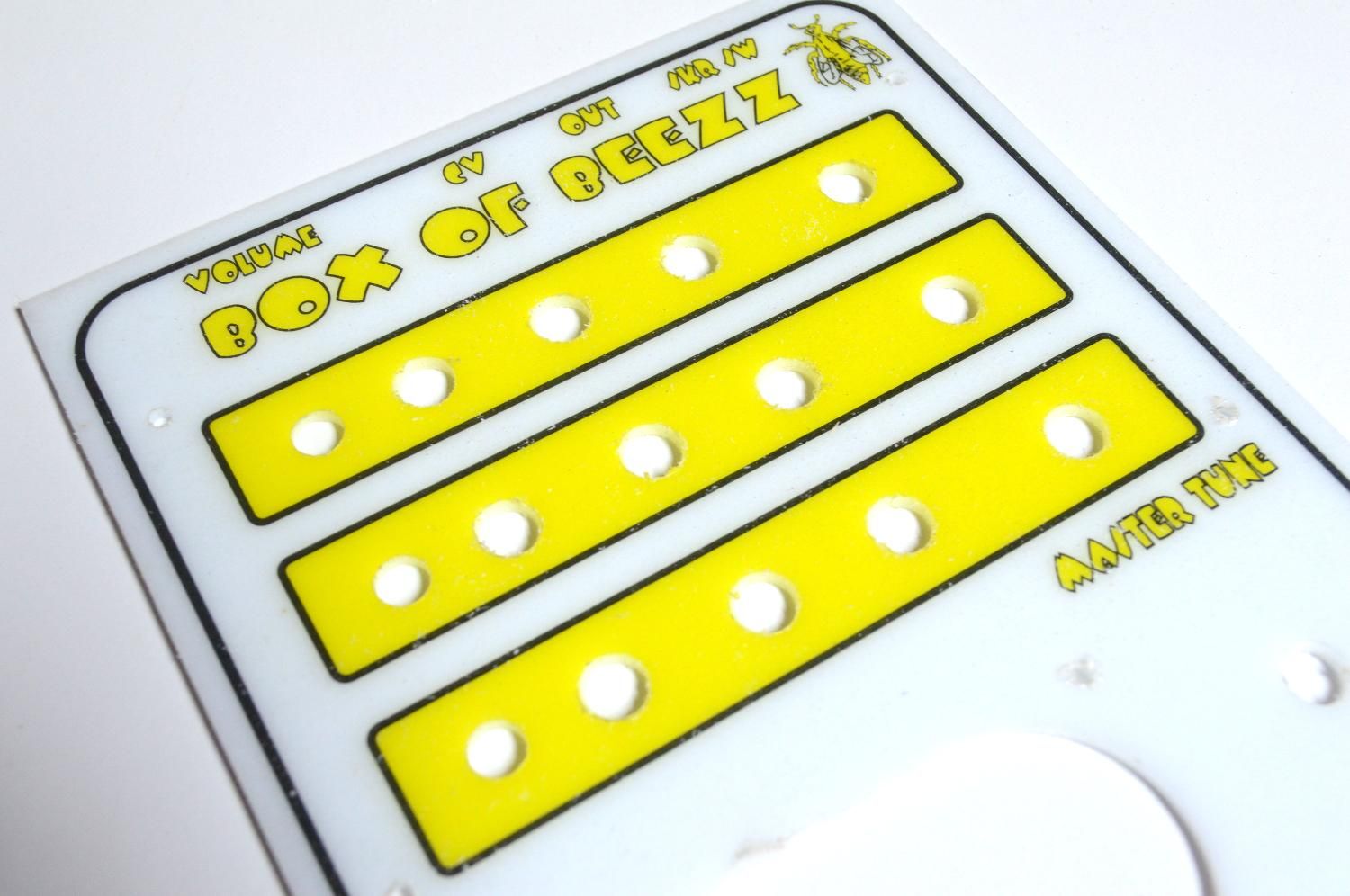 Box of Beezz - Drone Synth : 9 Steps (with Pictures) - Instructables