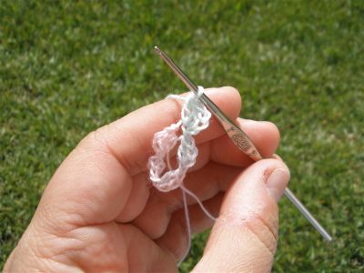 Crocheted Size 10 Thread Cross Bookmark Gift - Instructables