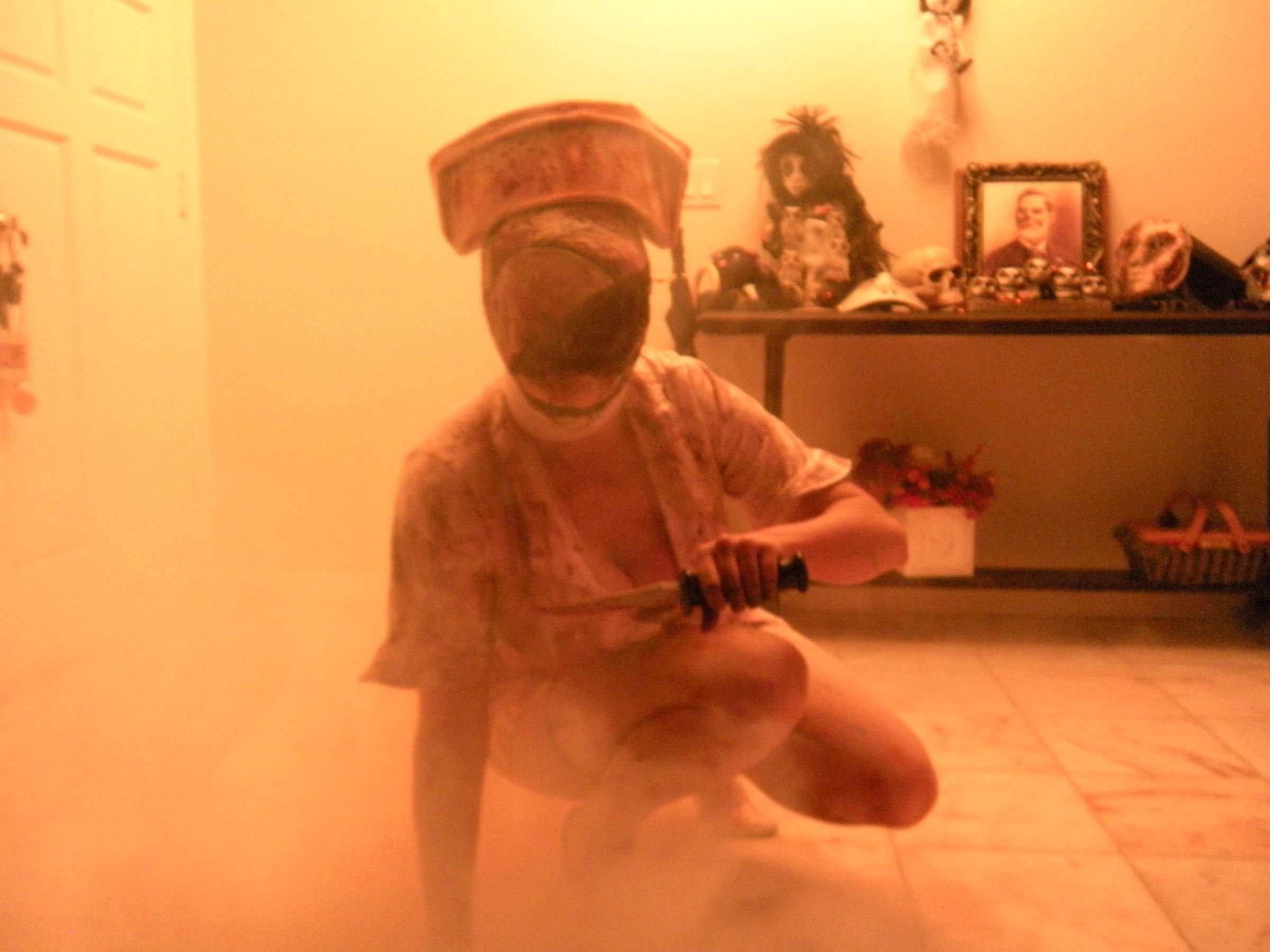 Silent Hill Bubblehead Nurse Mask : 8 Steps (with Pictures) - Instructables