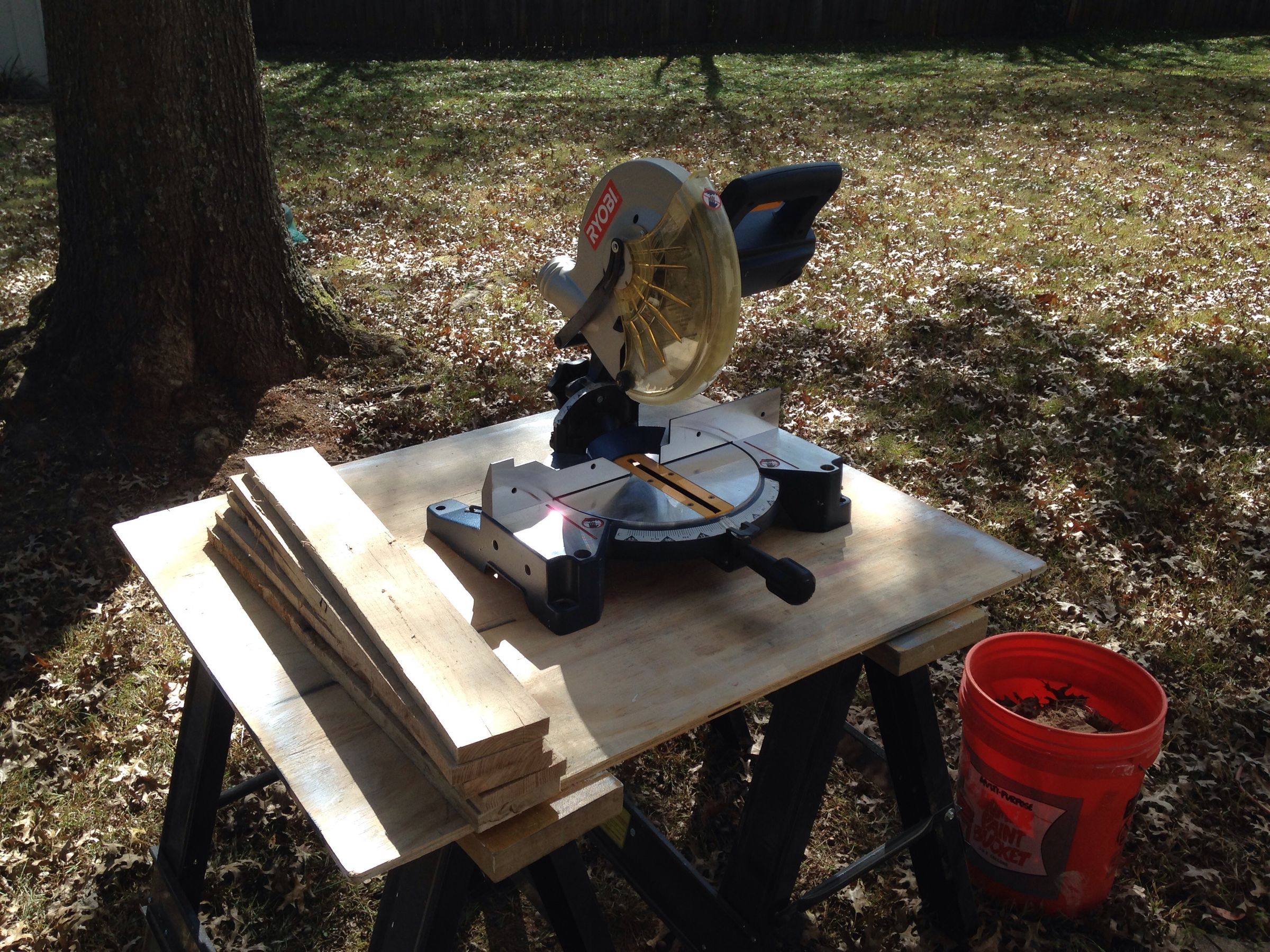 Simple Adjustable Shelving : 4 Steps (with Pictures) - Instructables