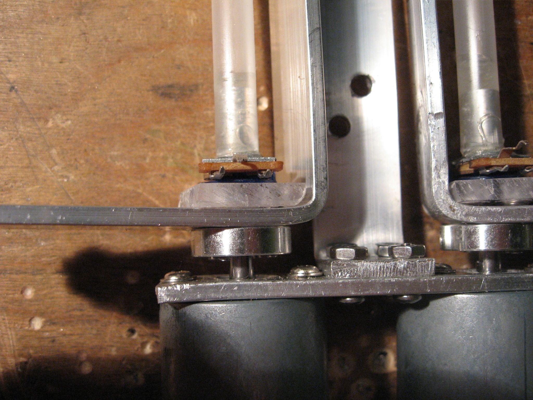 Tree Climbing Robot : 20 Steps (with Pictures) - Instructables