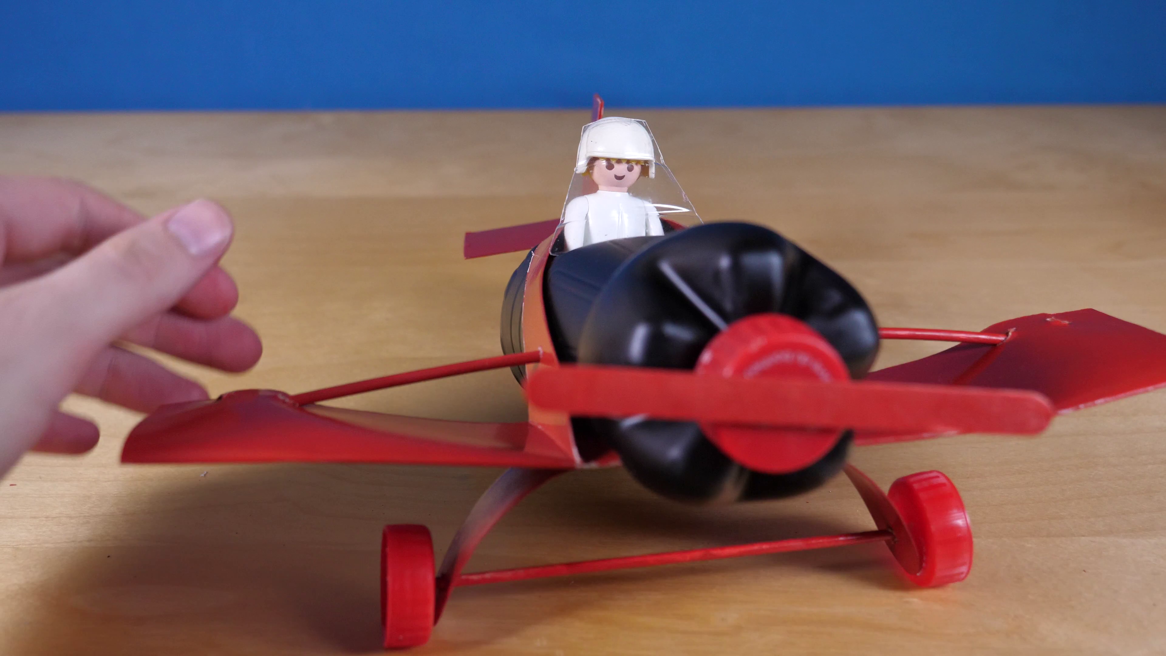 Plastic Bottle Airplane : 12 Steps (with Pictures) - Instructables