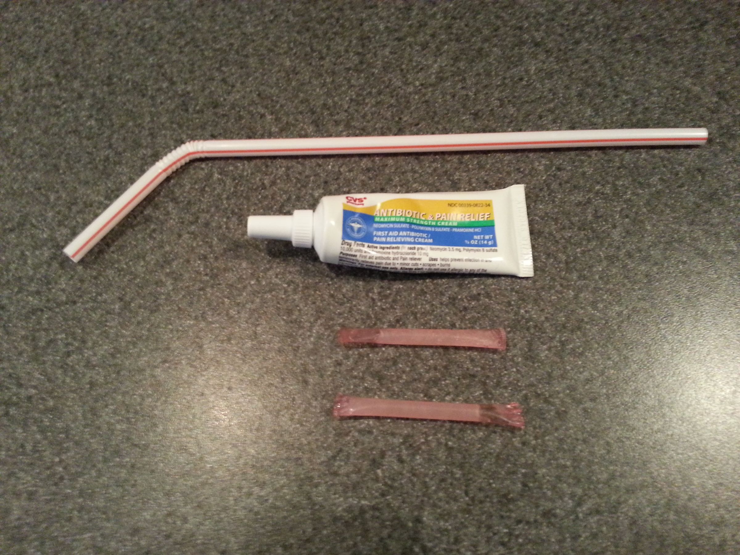 Super Easy First Aid/Survival Kit : 12 Steps (with Pictures ...