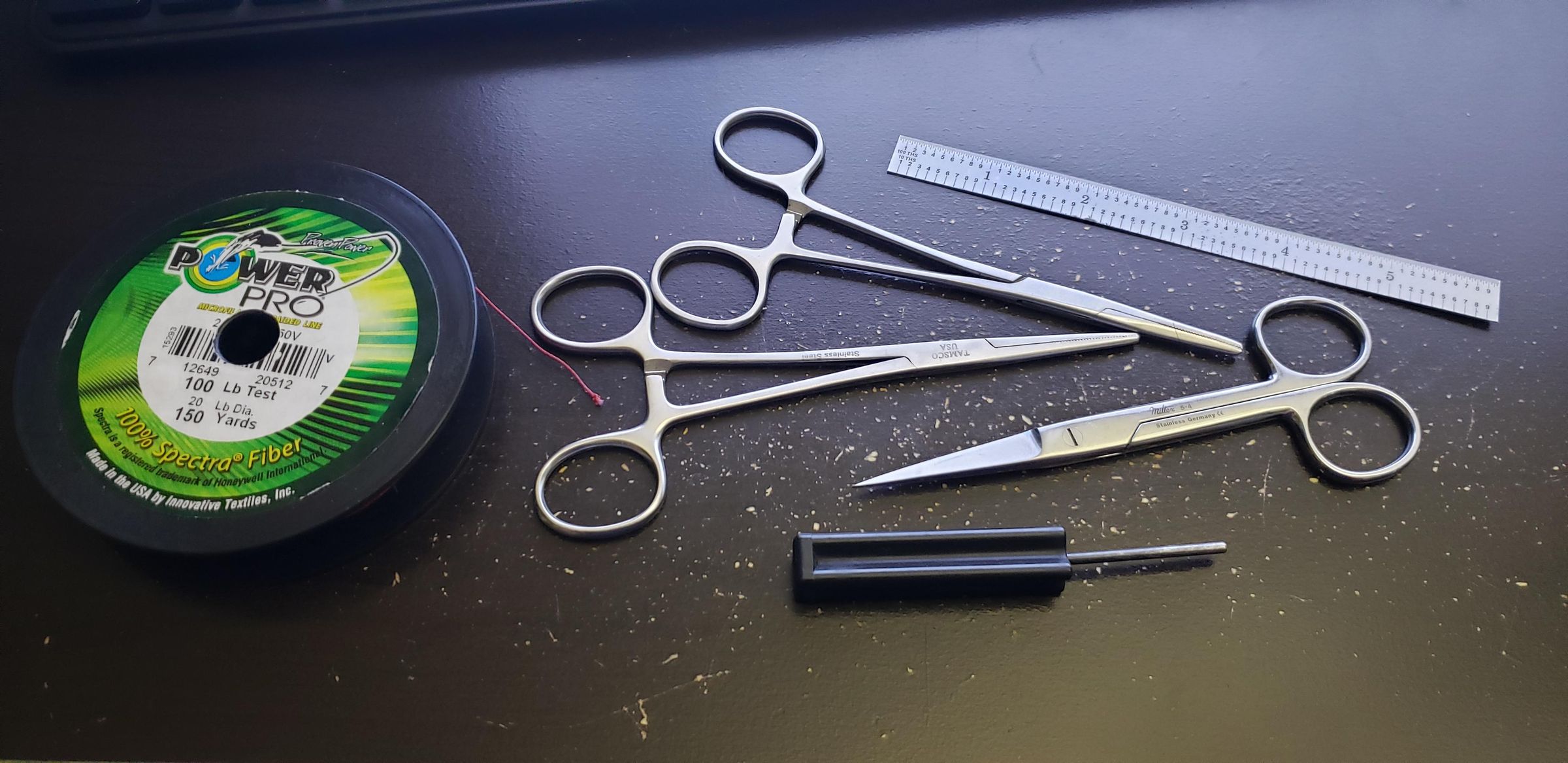 How to Make a 24 Plait 5 Belly Nylon Bullwhip : 10 Steps (with Pictures ...