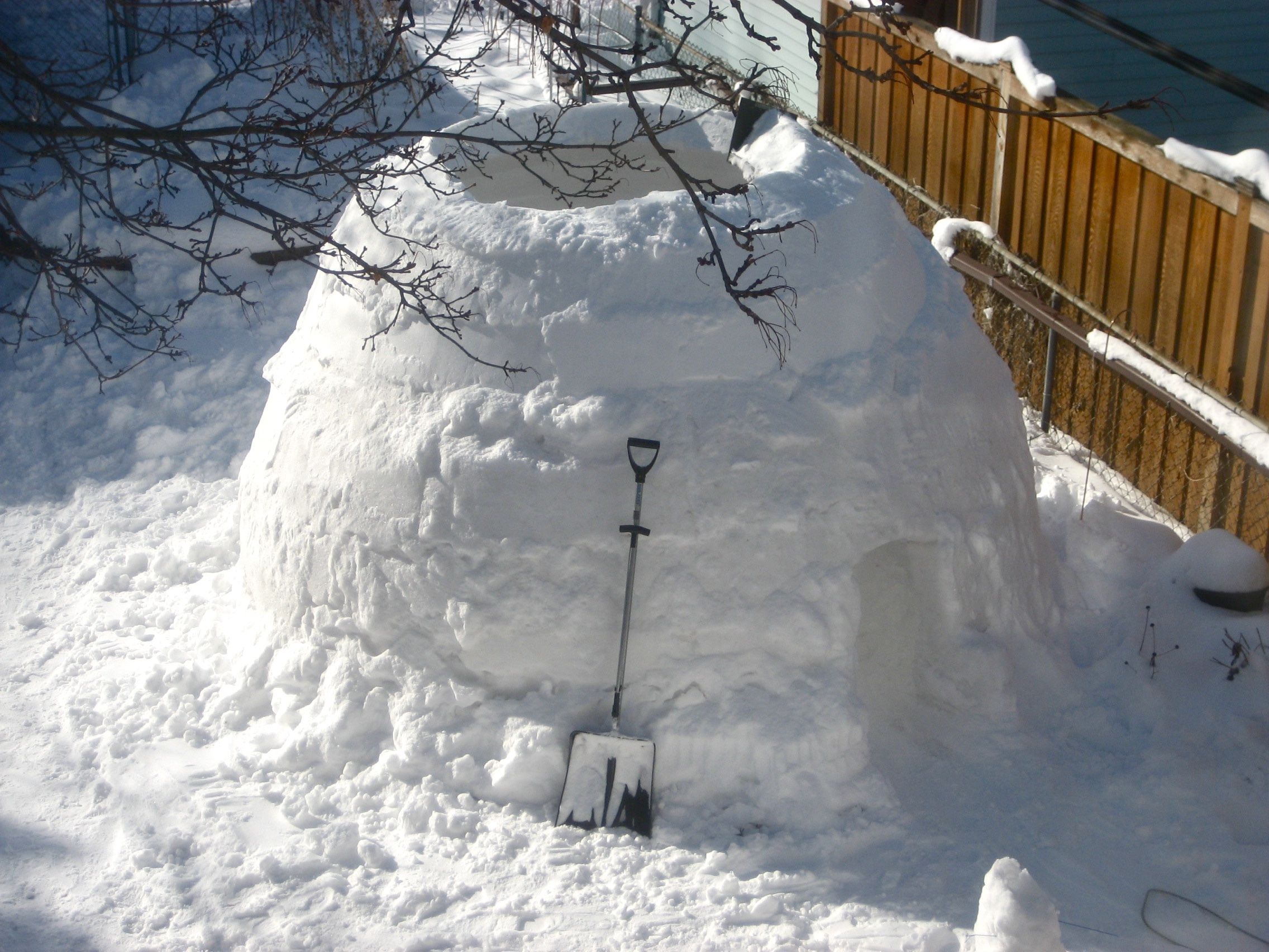 Igloo Made With Nifty Tool : 10 Steps (with Pictures) - Instructables
