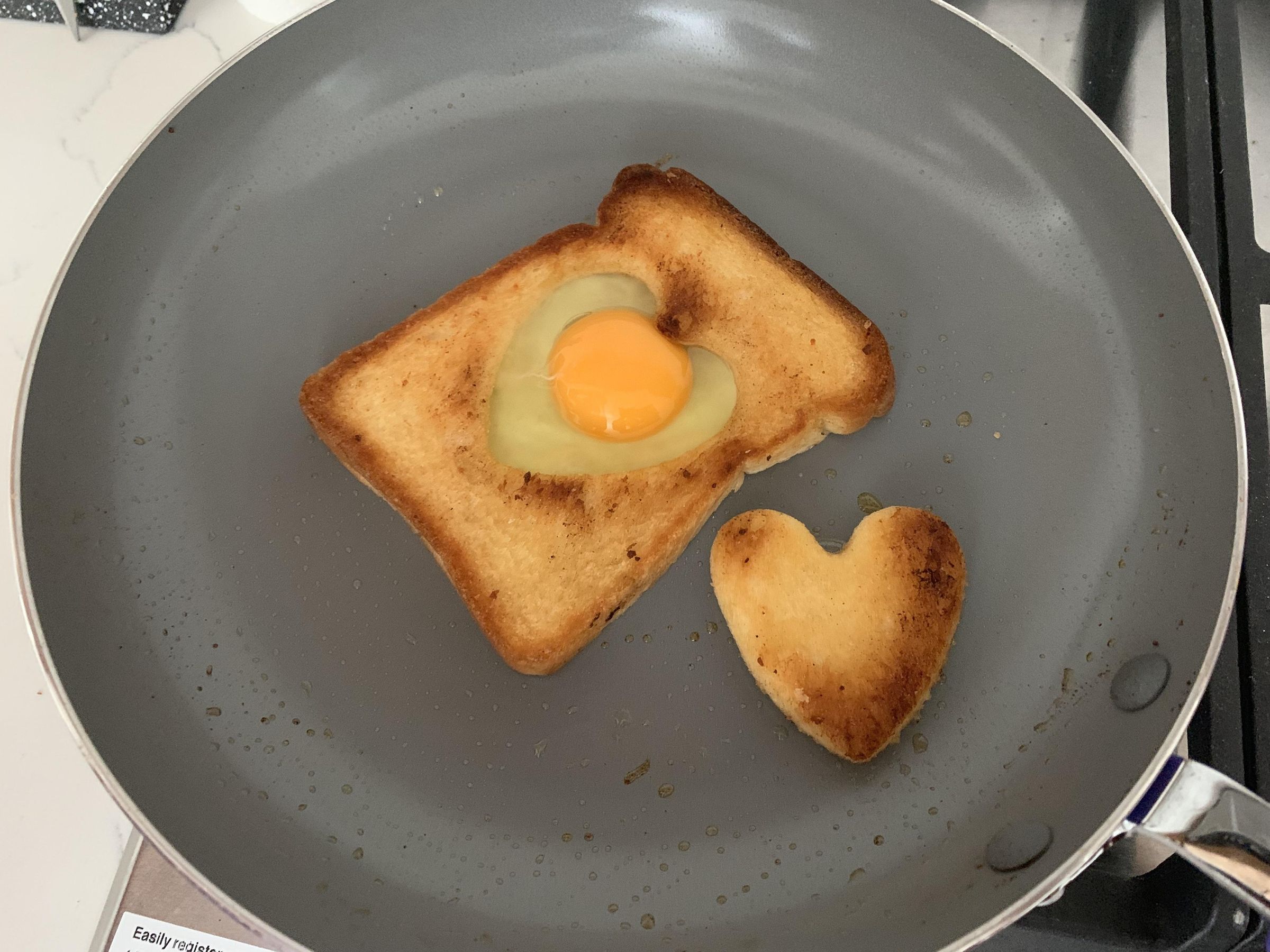 Heart Shaped Toad in the Hole : 4 Steps (with Pictures) - Instructables