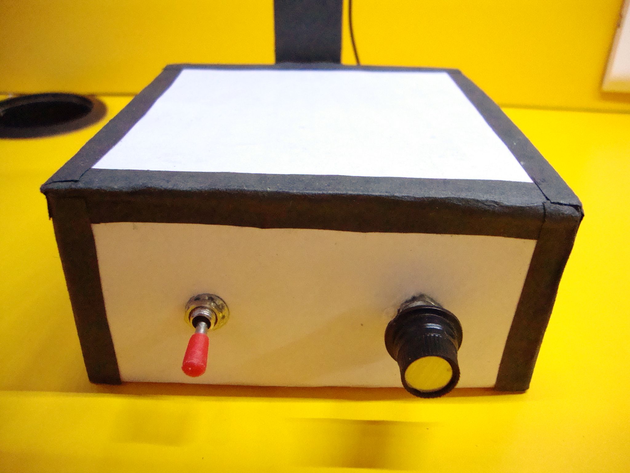 Make Your Own Desktop LED Lamp : 26 Steps (with Pictures) - Instructables