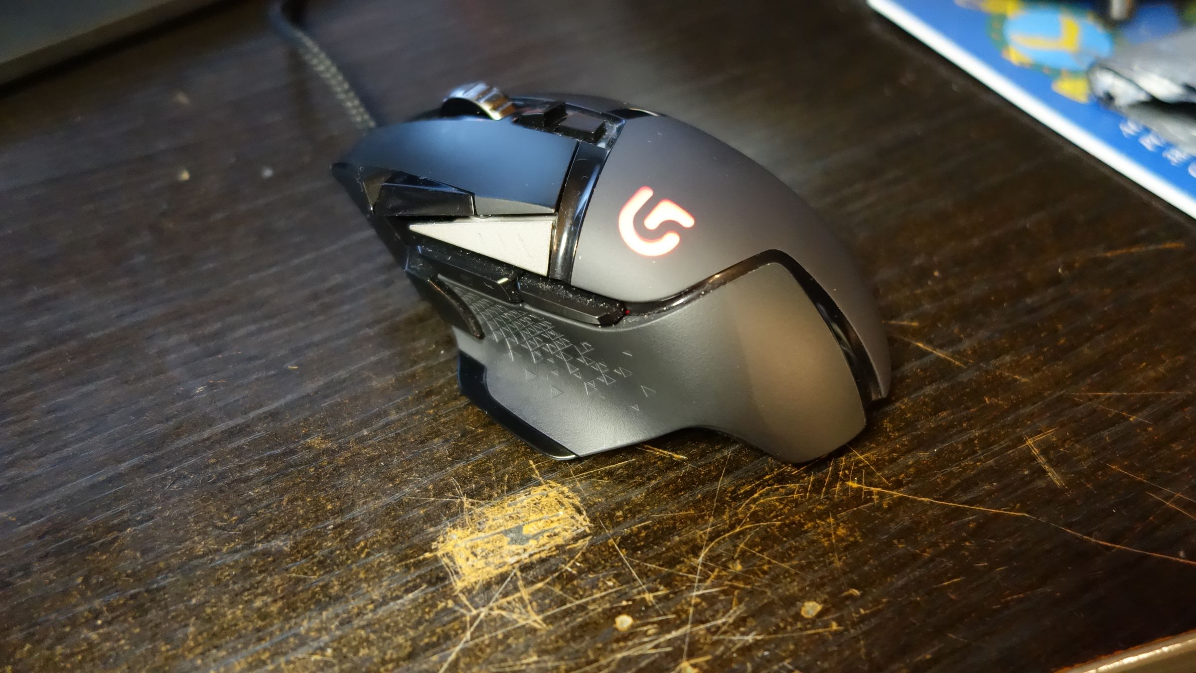 Change Led Color on the Logitech G502 : 5 Steps - Instructables