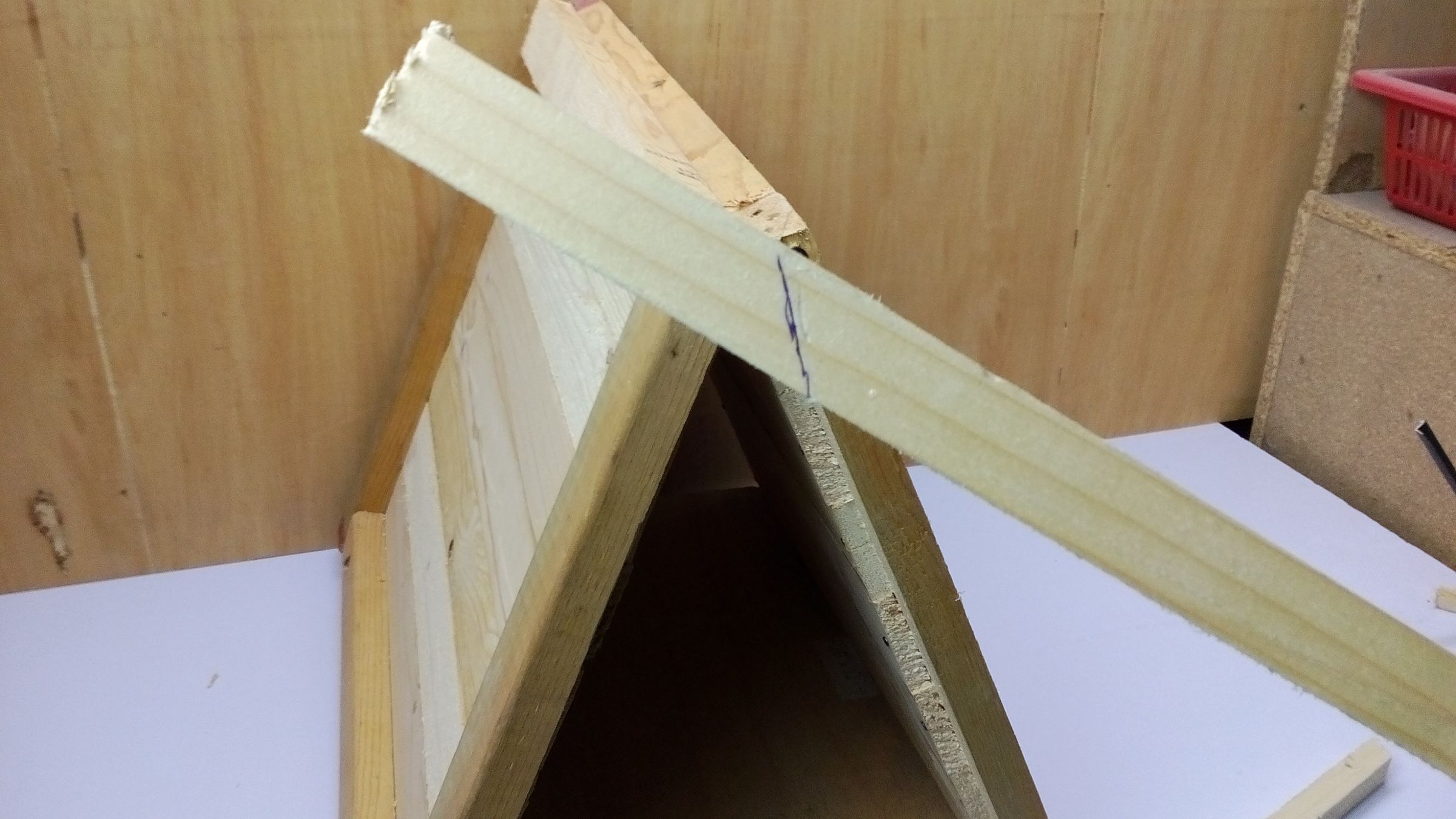 Triangle Wooden Pet House : 7 Steps (with Pictures) - Instructables