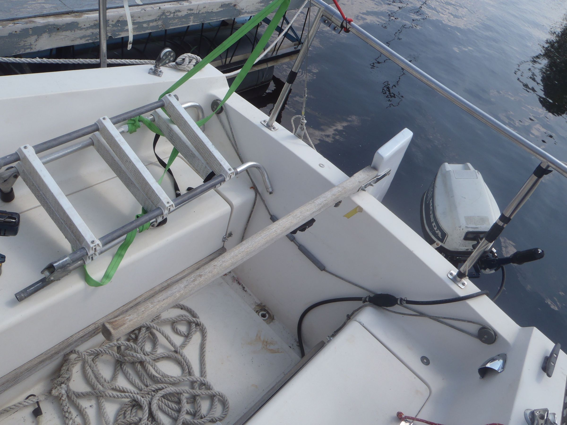 How to Build a Sailboat Rudder From Scratch : 10 Steps (with Pictures ...