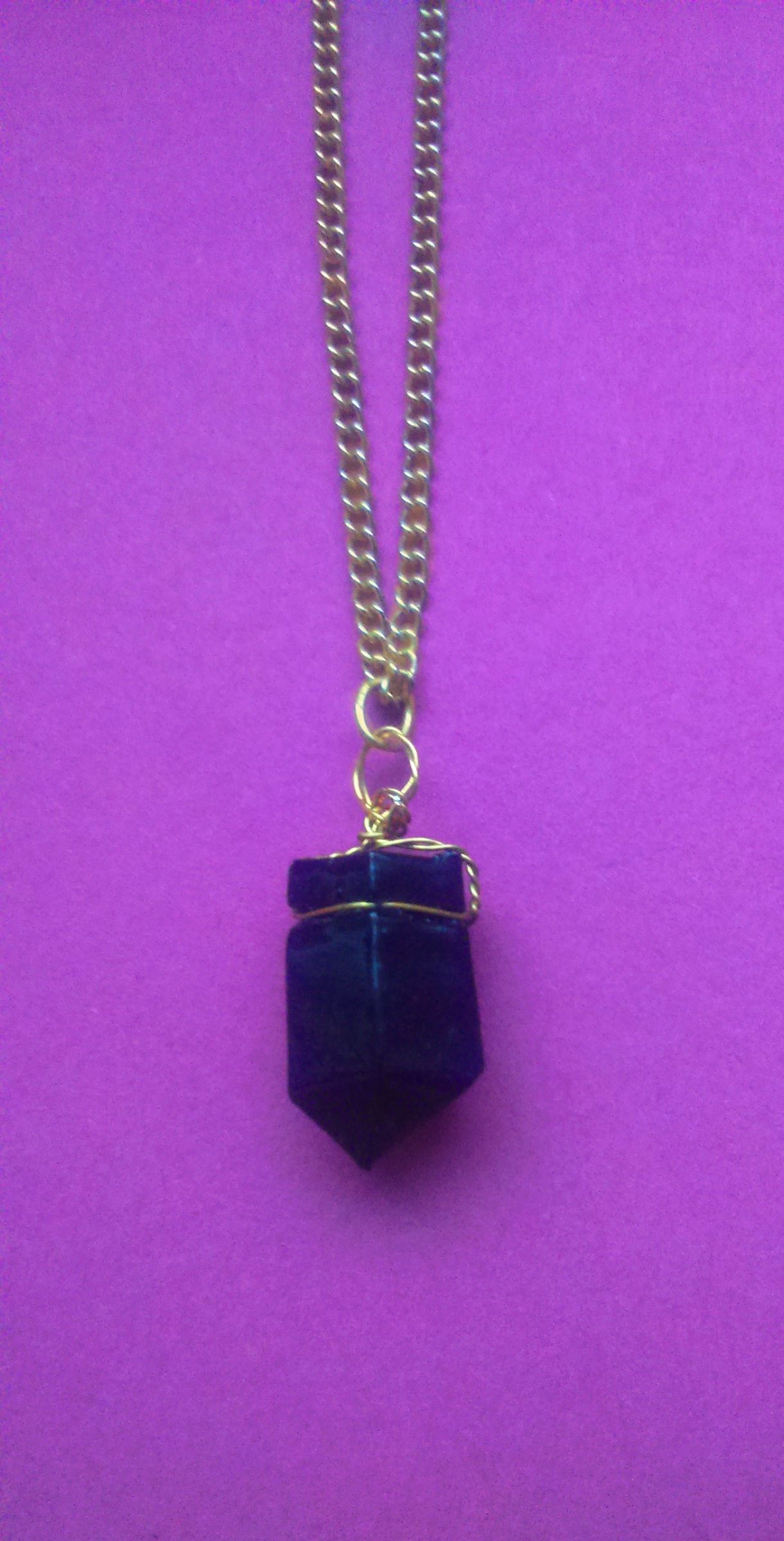 Hot Glue Stick Crystals! : 4 Steps (with Pictures) - Instructables