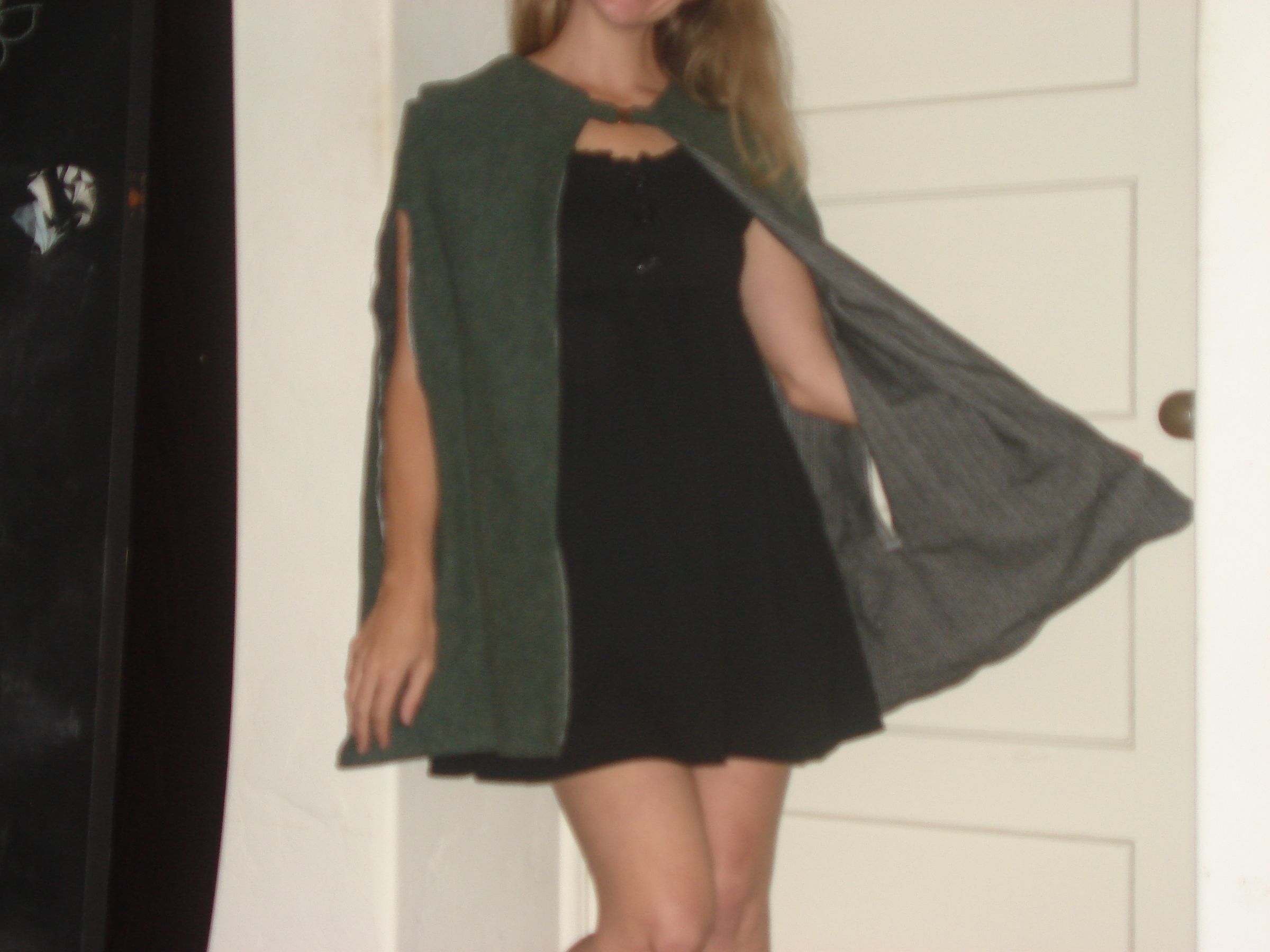 Reversible Cape Coat With Arm Holes : 8 Steps (with Pictures ...