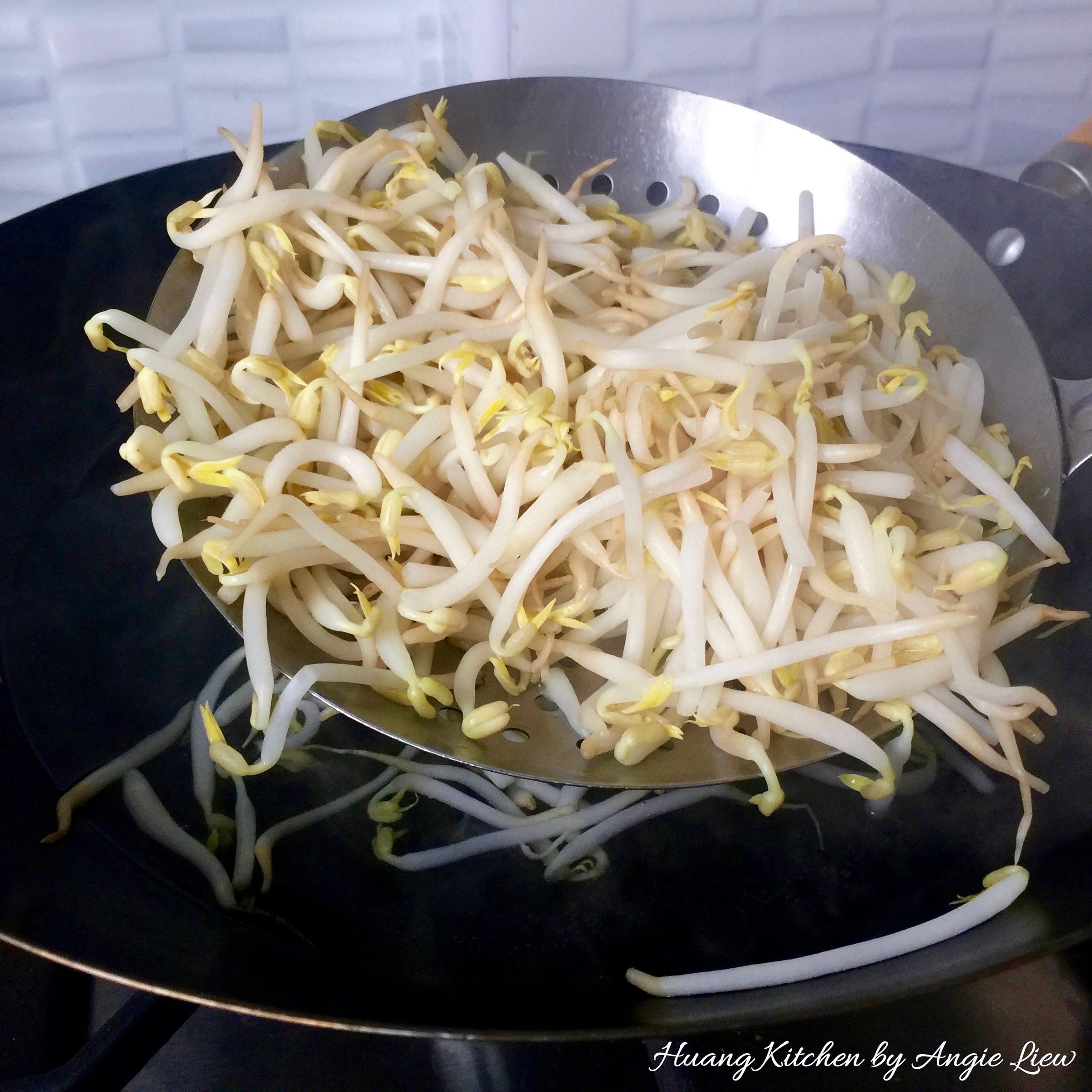 FRESH SPRING ROLLS (POPIAH) 薄饼 : 9 Steps (with Pictures) - Instructables