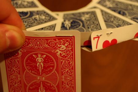 Party Top-hat Made of Playing Cards : 10 Steps - Instructables