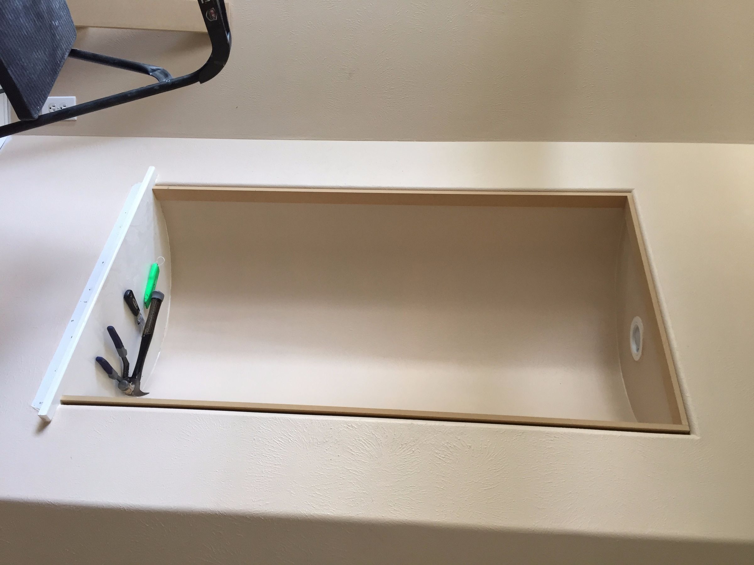 Alcove Update With MDF and Moldings : 10 Steps (with Pictures ...