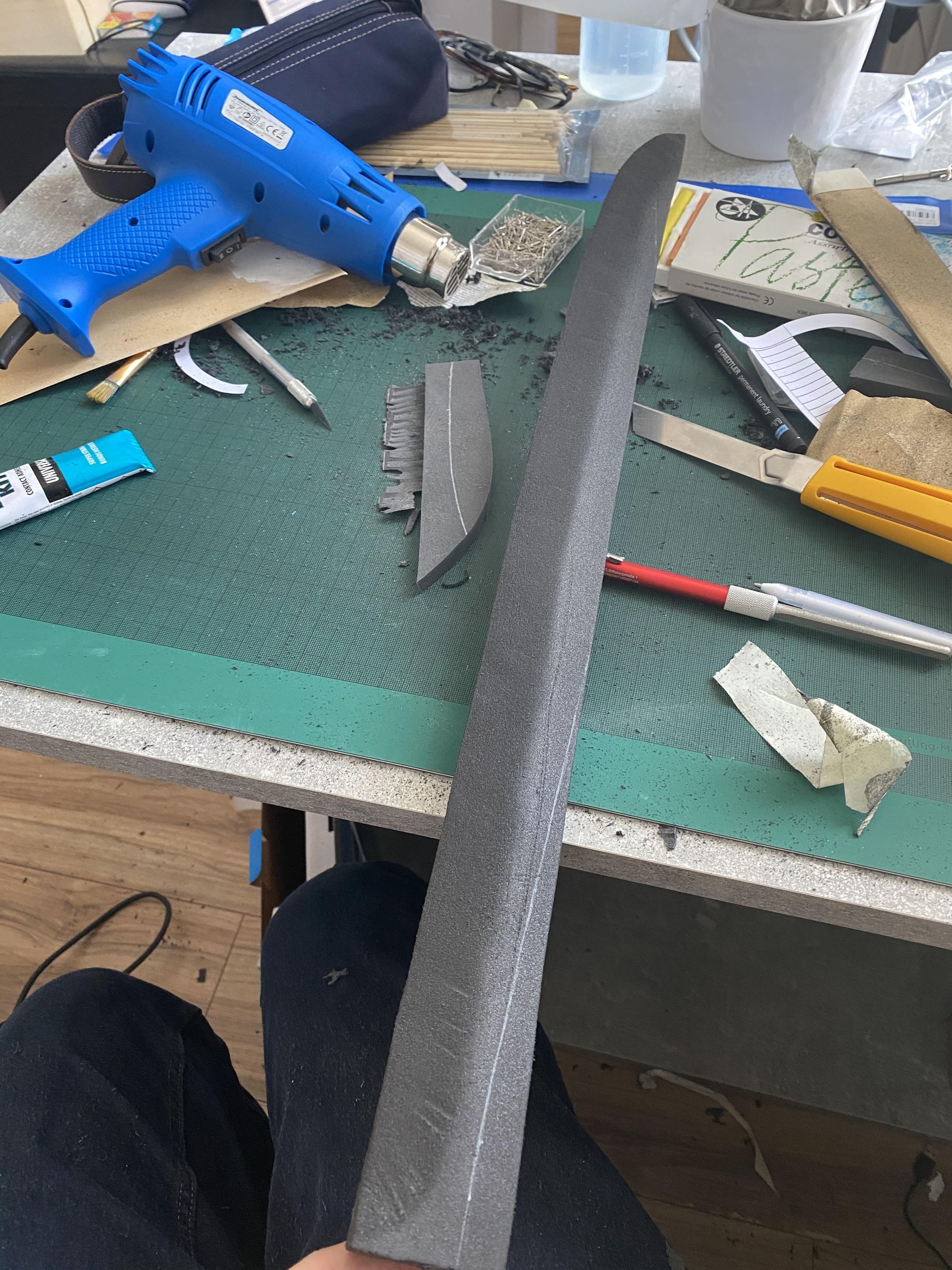 How to Make a LARP Safe Pirate Cutlass : 28 Steps (with Pictures ...