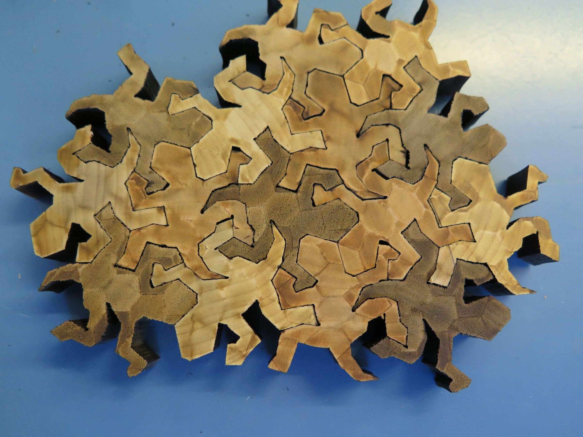 End Grain Cutting Board Using MC Escher Tessellations : 5 Steps (with ...