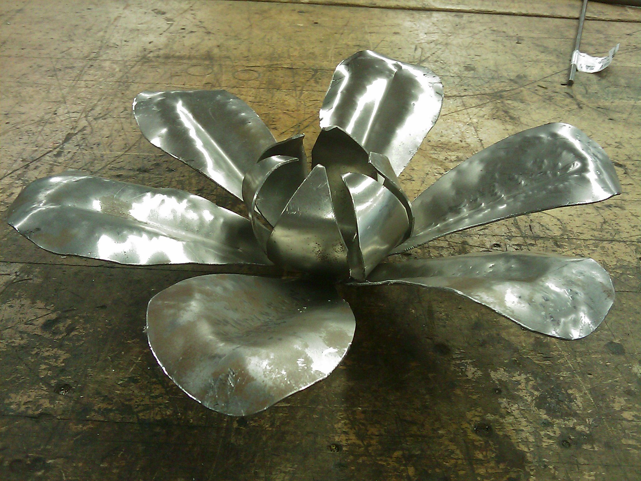 Make a Steel Garden Flower : 7 Steps (with Pictures) - Instructables