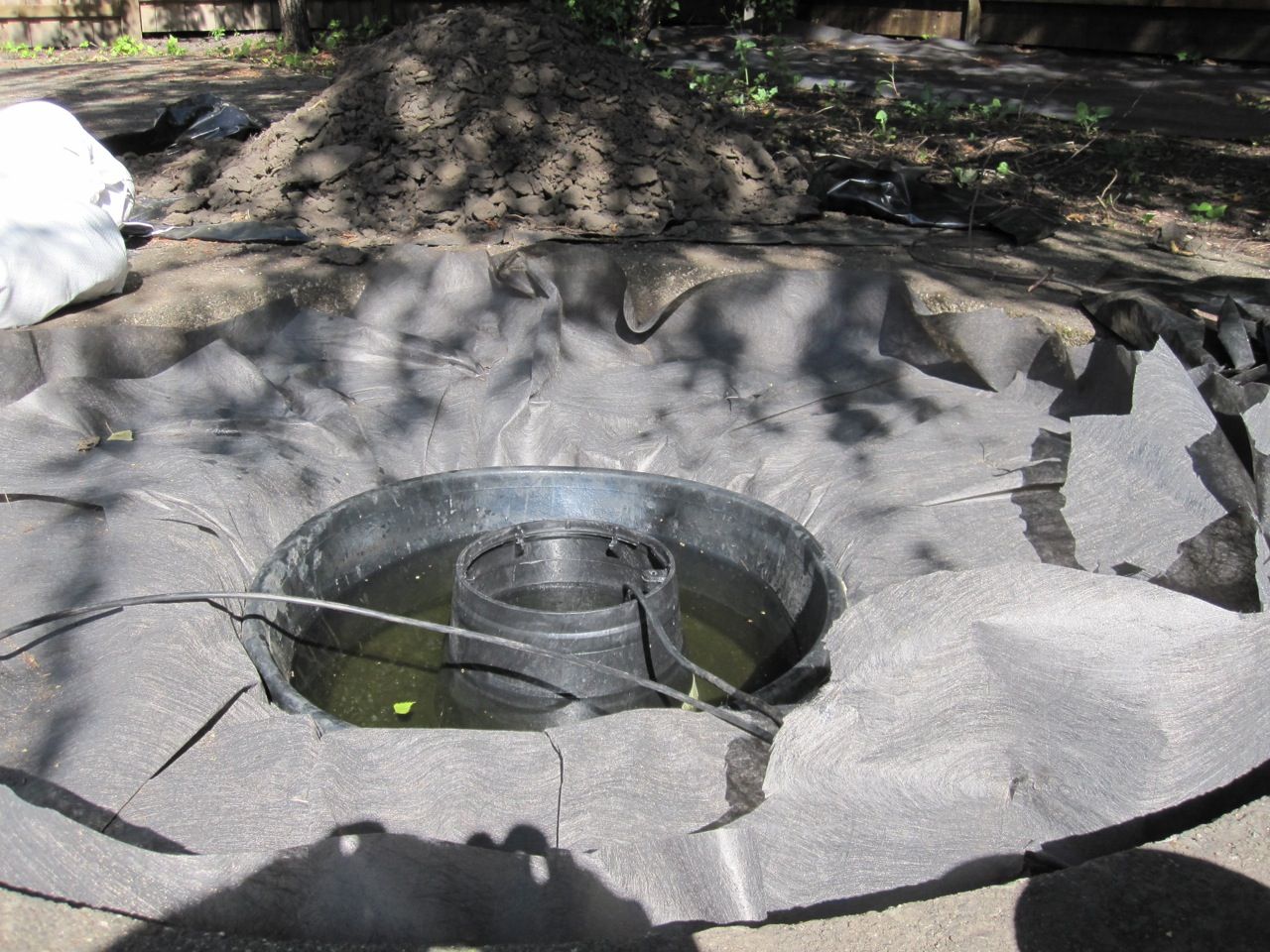 Disappearing Water Fountain : 10 Steps (with Pictures) - Instructables