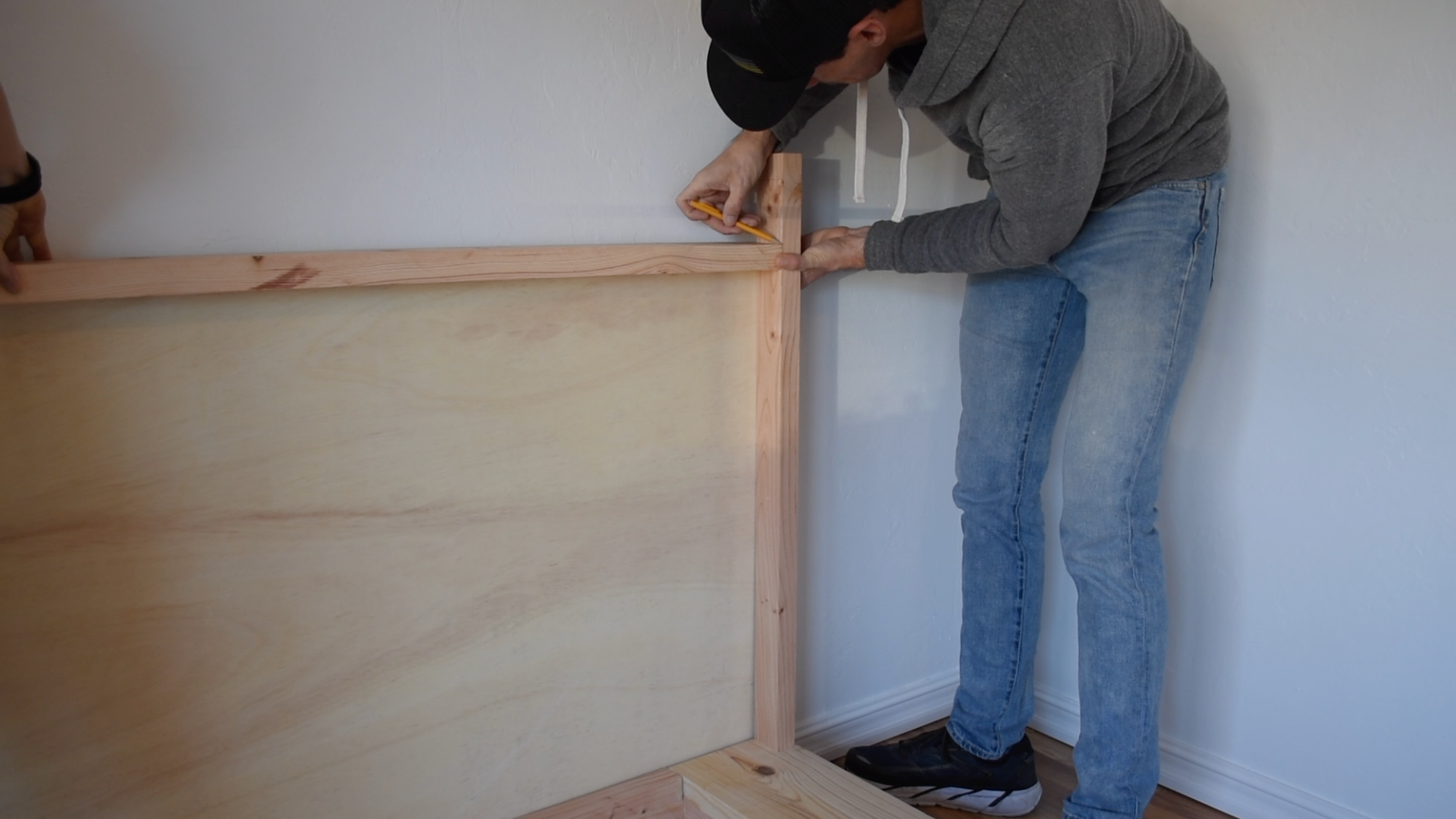 How to Build a Modern Platform Bed : 4 Steps (with Pictures ...