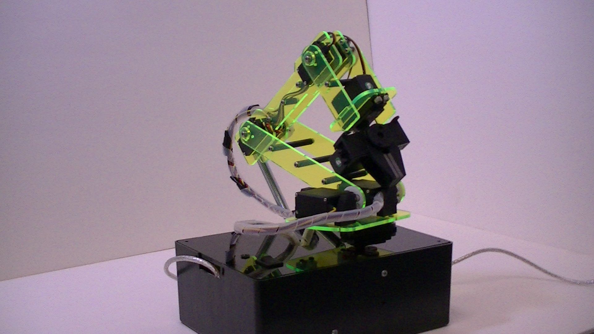 How-to Forge a Skull Crushing Robotic Arm to Do Your Dirty Work. : 7 ...