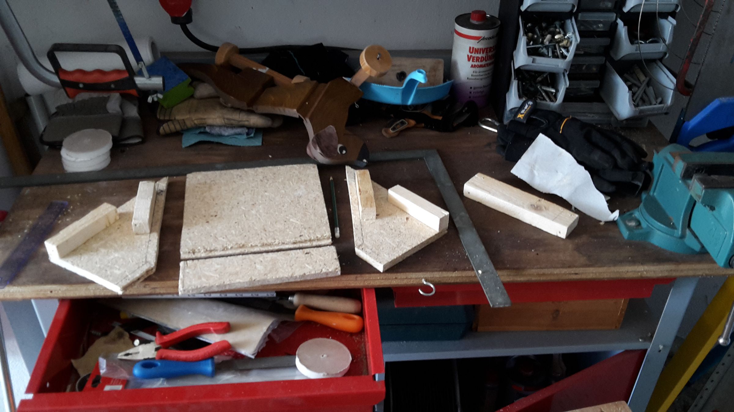 HOMEMADE CLAW MACHINE : 7 Steps (with Pictures) - Instructables