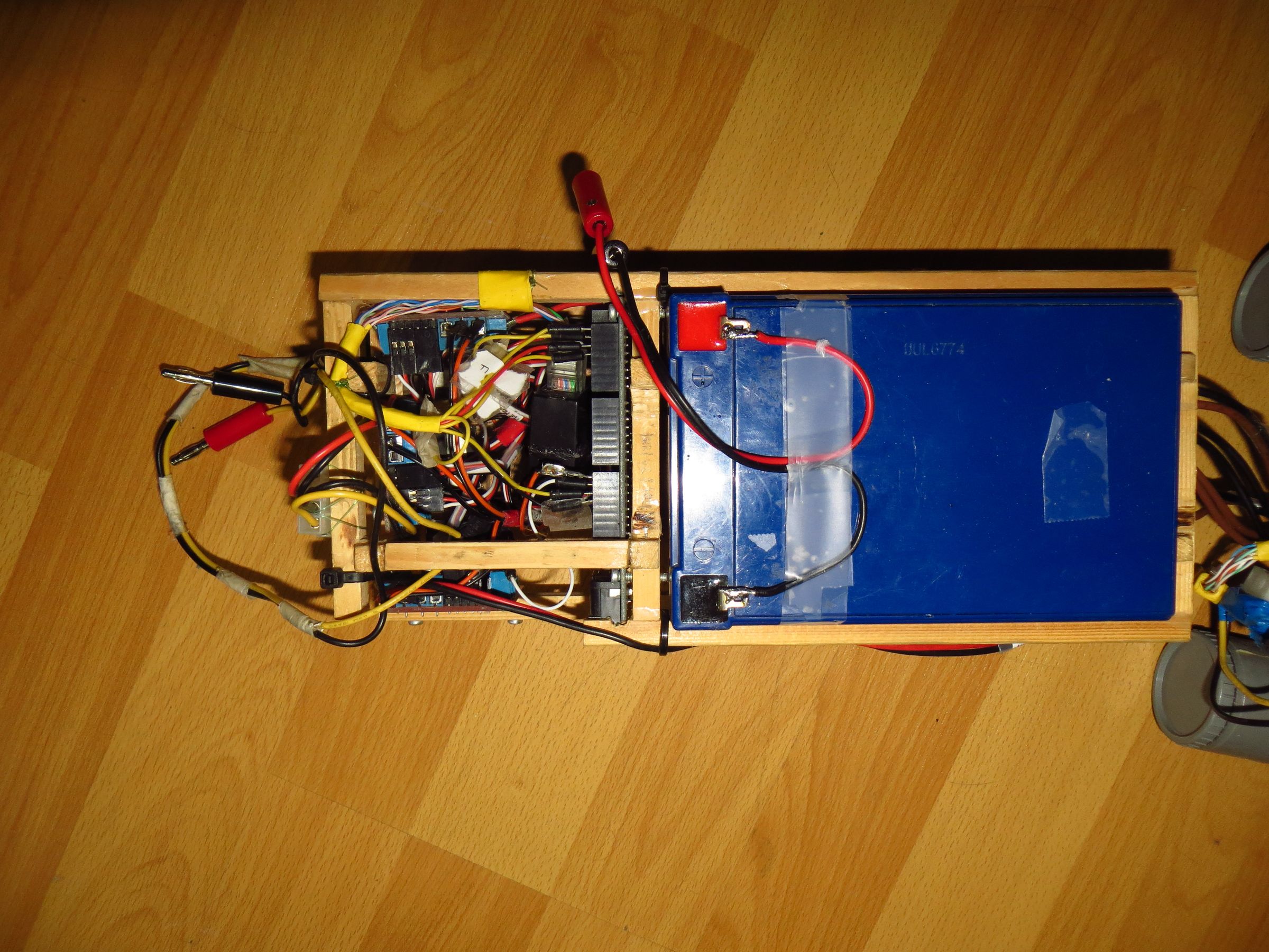 Build Your Own Underwater ROV From Scratch : 8 Steps (with Pictures ...