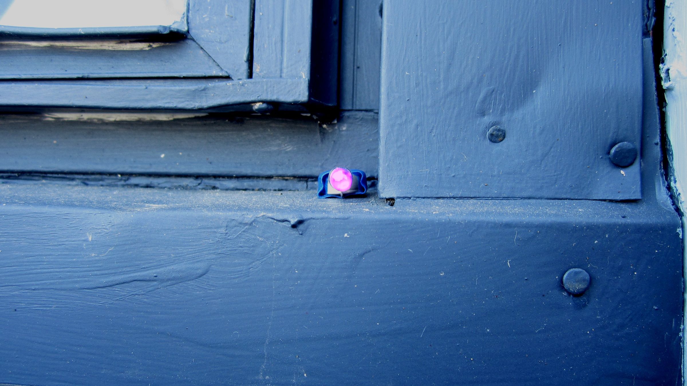 Invisible Signally Beacon (Infrared LED Throwie) : 8 Steps (with ...