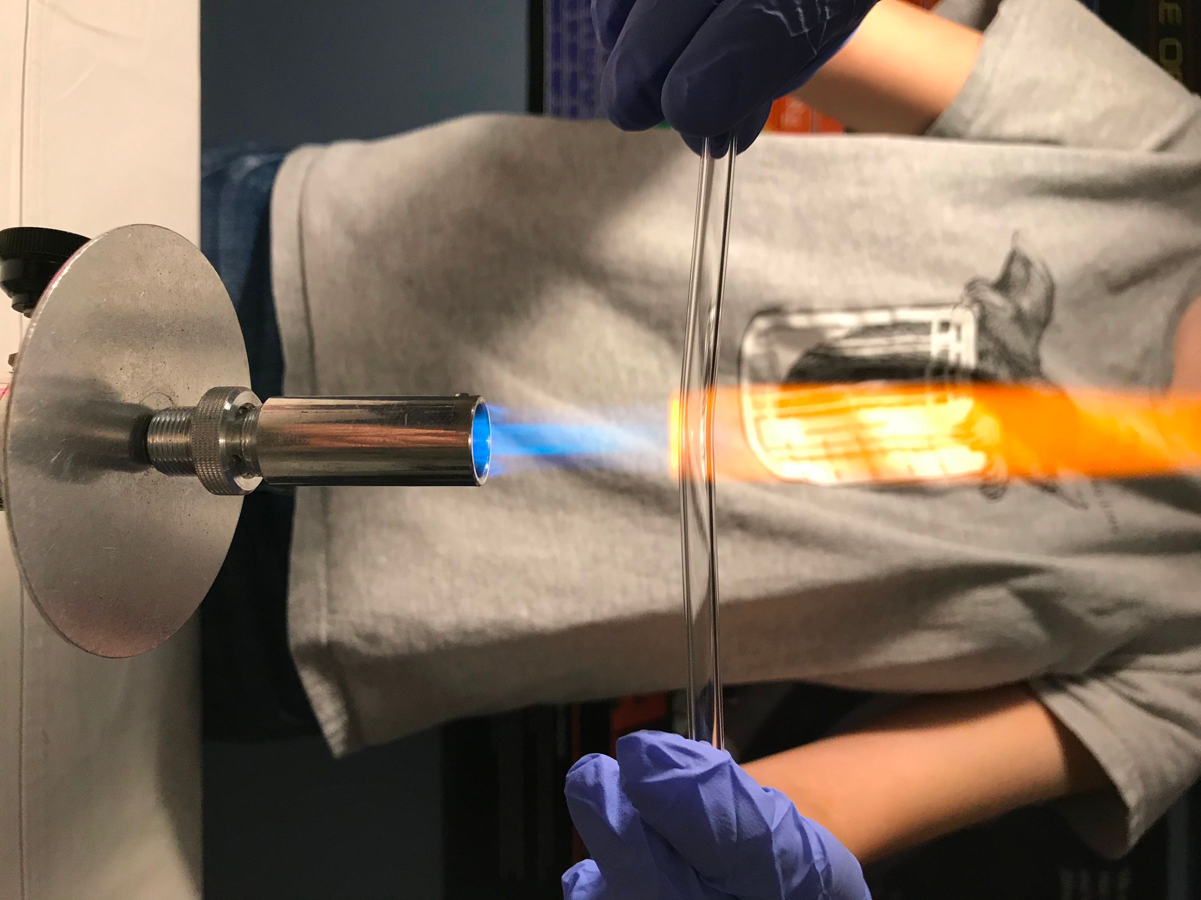 Lab Skills: Working With Glass Tubing : 5 Steps - Instructables