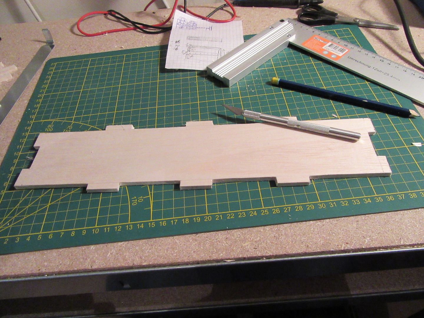 Screwdriver Organizer : 4 Steps (with Pictures) - Instructables