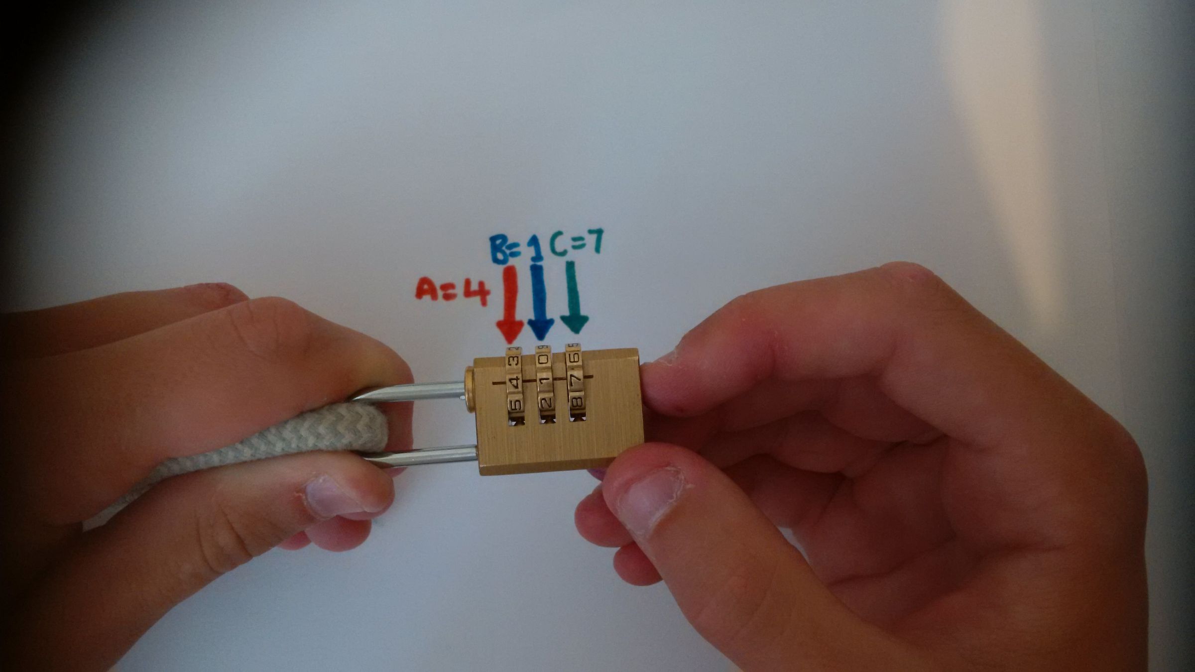 How to Crack Any Combination Lock in Seconds : 5 Steps (with Pictures ...