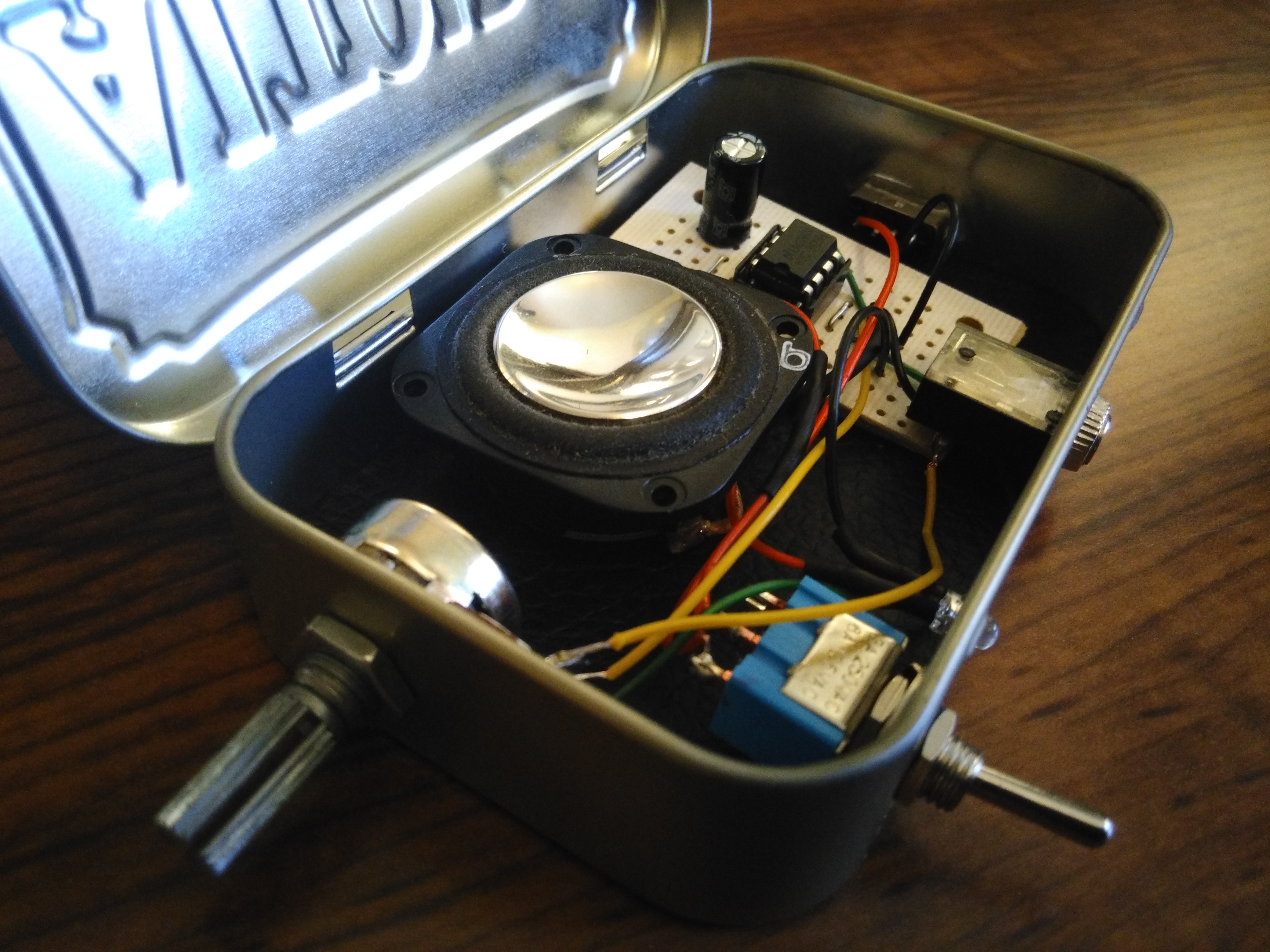 DIY USB Altoids Speaker. (Super Easy) : 6 Steps (with Pictures) - Instructables