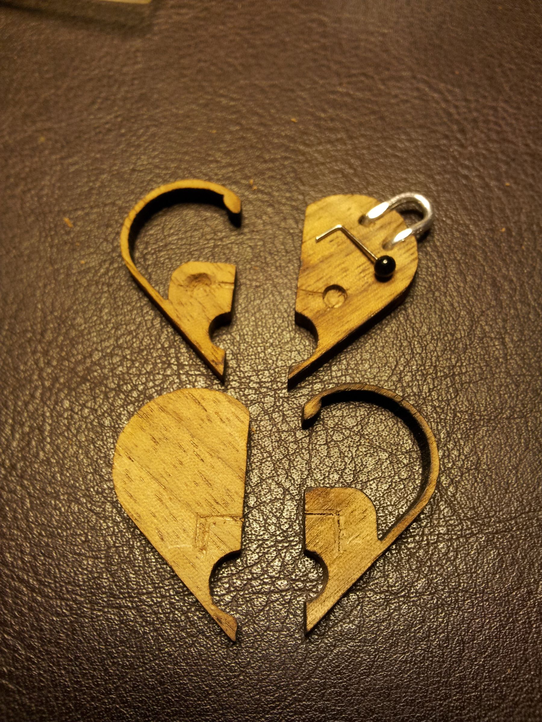 Illusionist Locket: a How To. : 12 Steps (with Pictures) - Instructables