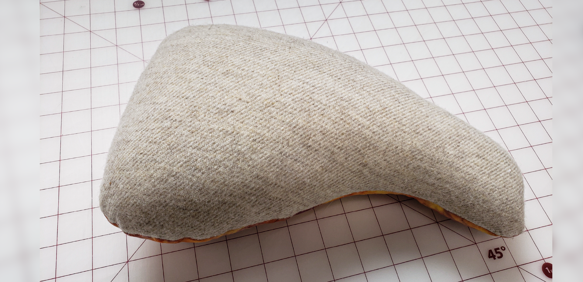 DIY Tailor's Ham Sewing Pressing Tool : 7 Steps (with Pictures ...