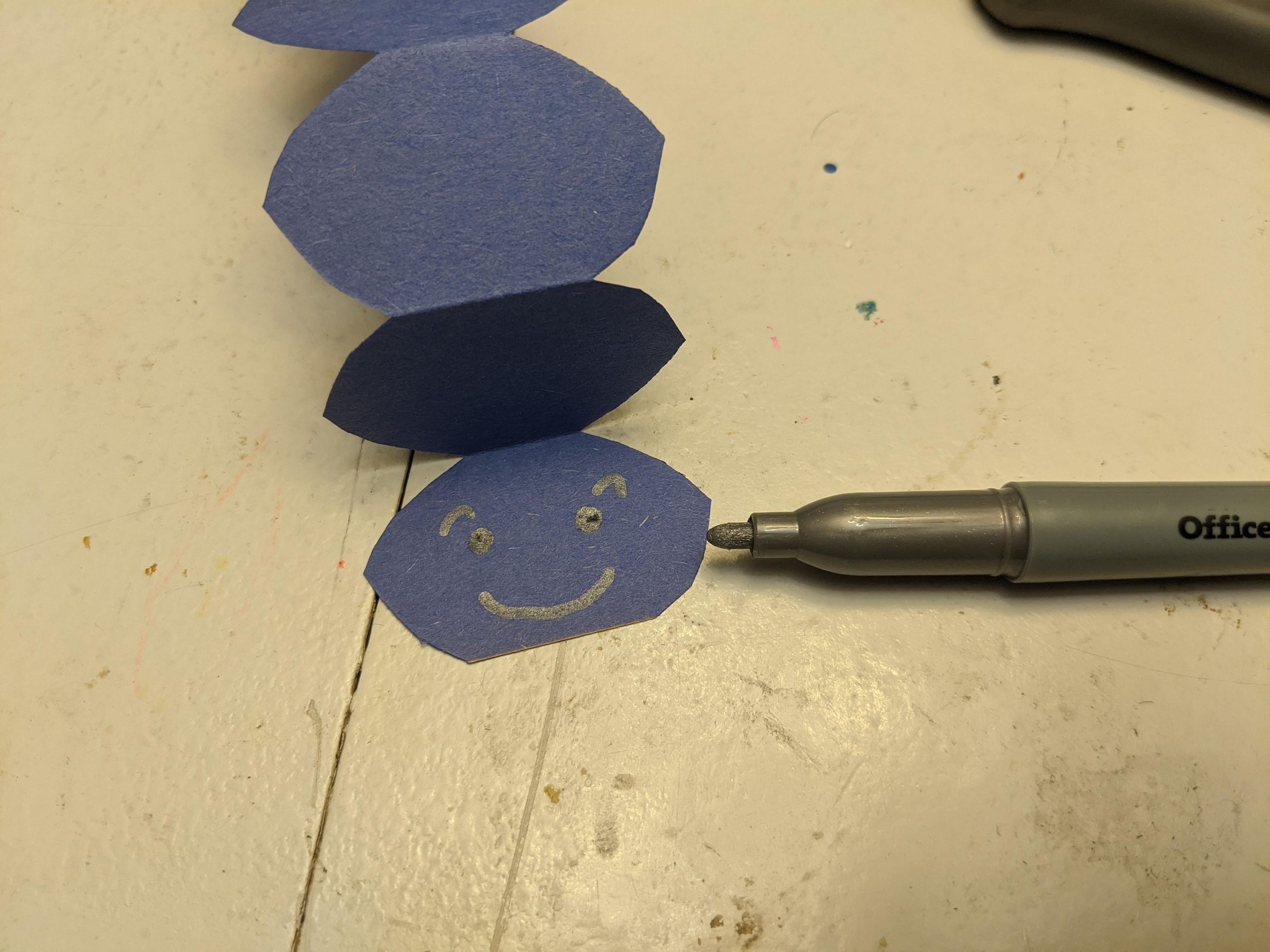 Paper Racing Caterpillars : 6 Steps (with Pictures) - Instructables
