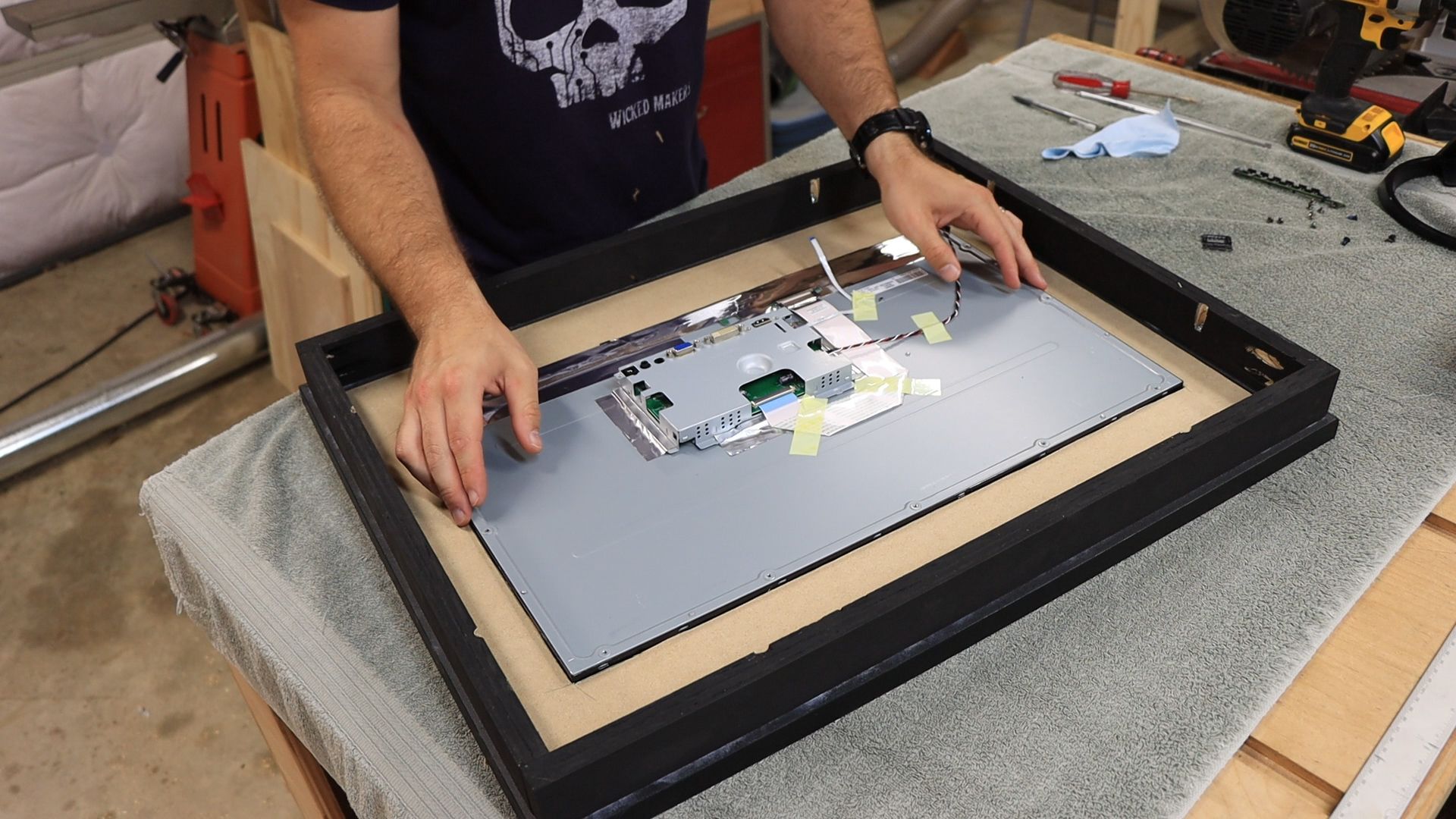 How to Make a DIY Smart Mirror : 12 Steps (with Pictures) - Instructables