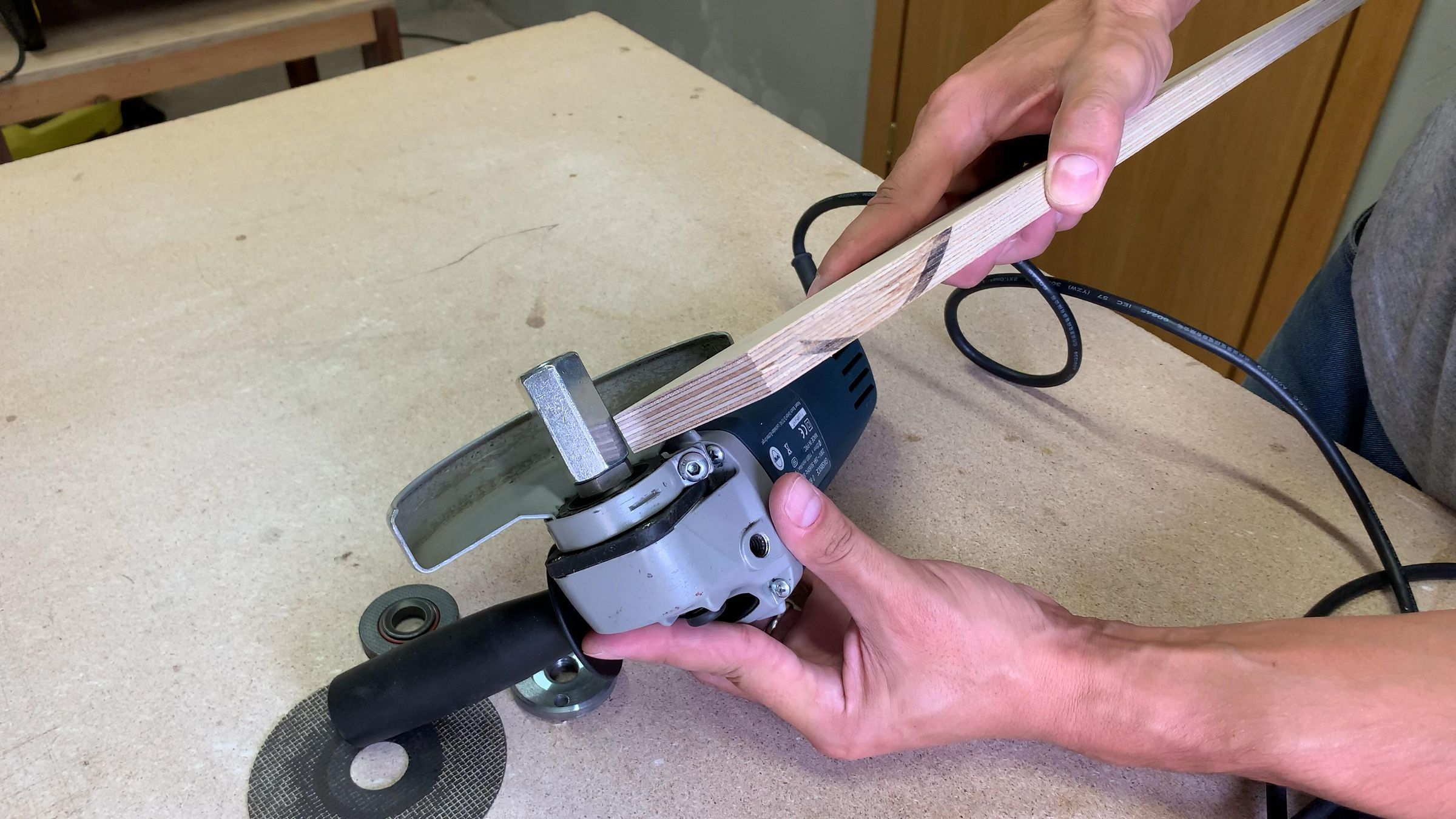 A Power File From an Angle Grinder : 15 Steps (with Pictures ...