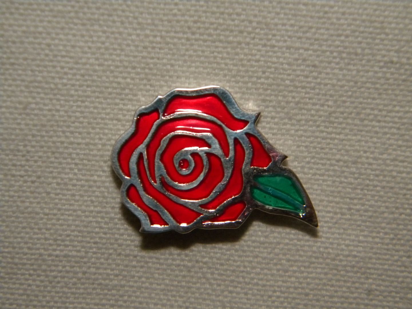 How to Make Pierce Work Jewelry : 12 Steps (with Pictures) - Instructables