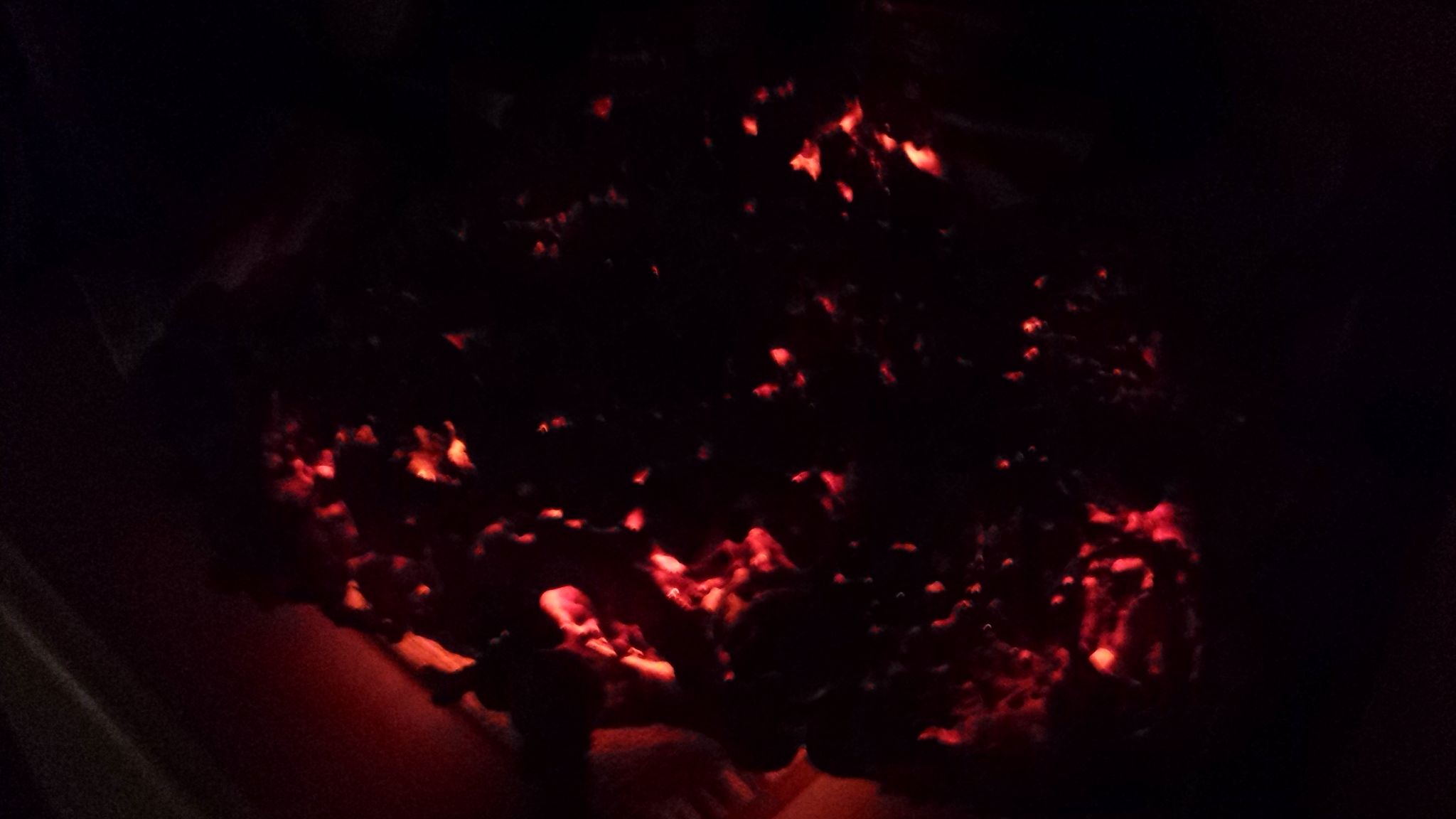 Burning Embers Halloween Prop : 8 Steps (with Pictures) - Instructables