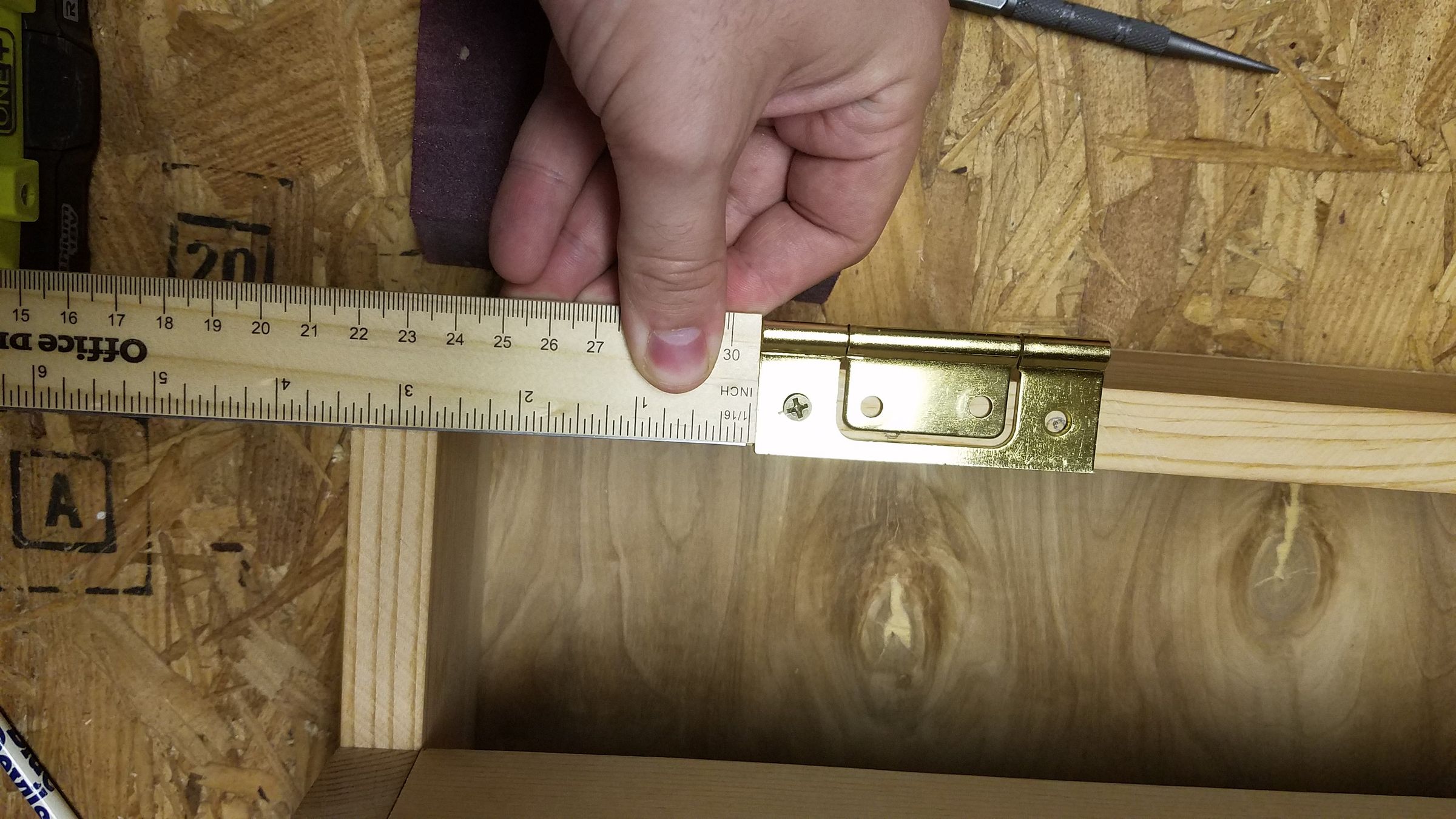 Portable Easel Box : 13 Steps (with Pictures) - Instructables